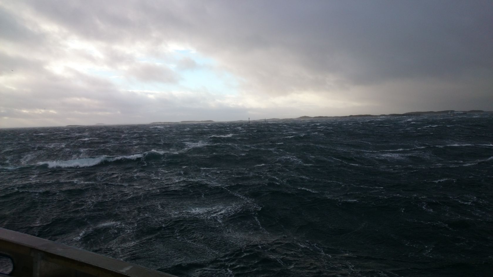 Sterk kuling og regn på julaften - avisafroya.no