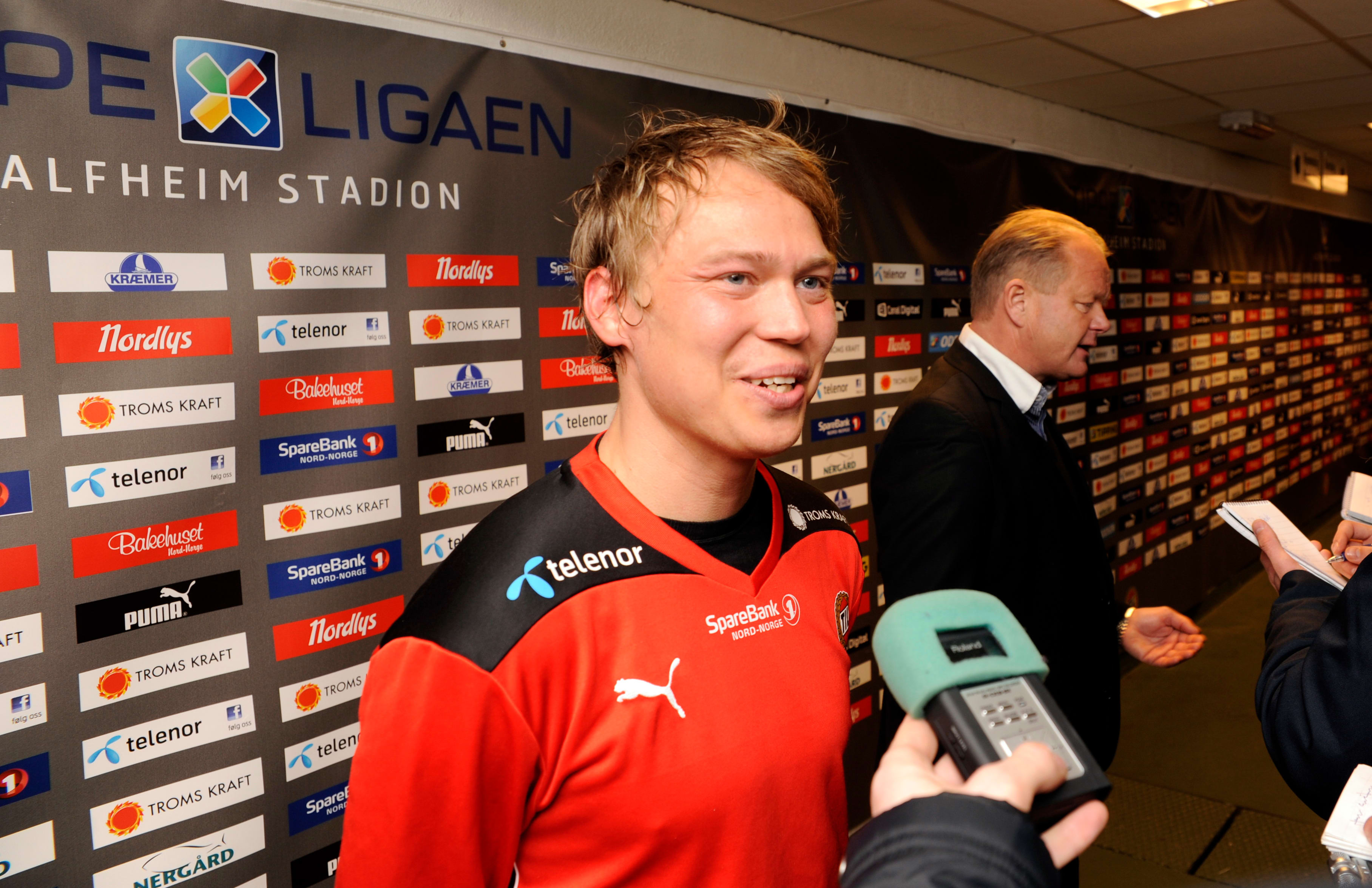 Han har over 300 kamper for «Gutan». Se bildene fra Magnus Andersens ...