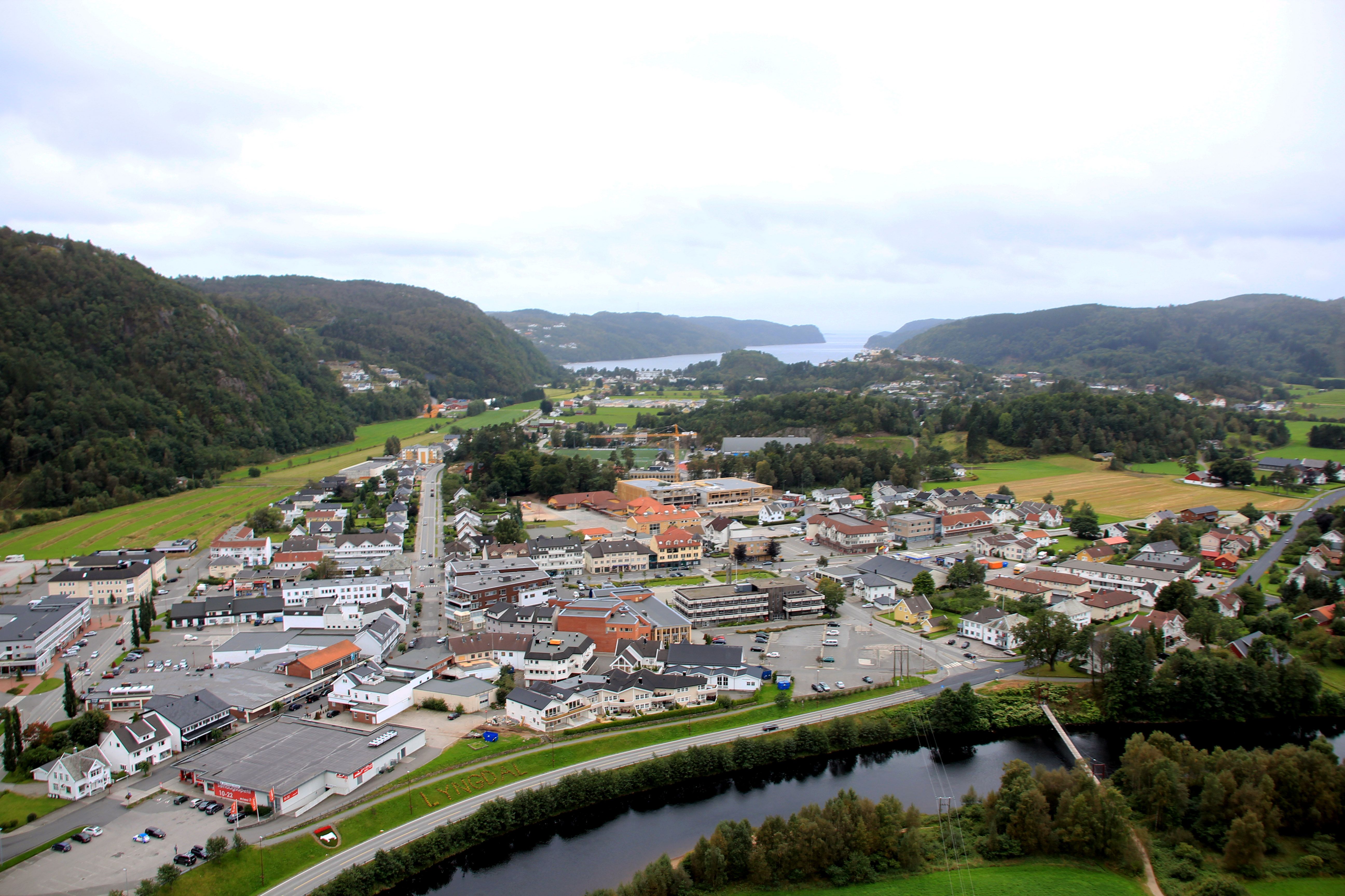 Gebyrsmell i Lyngdal - fvn.no