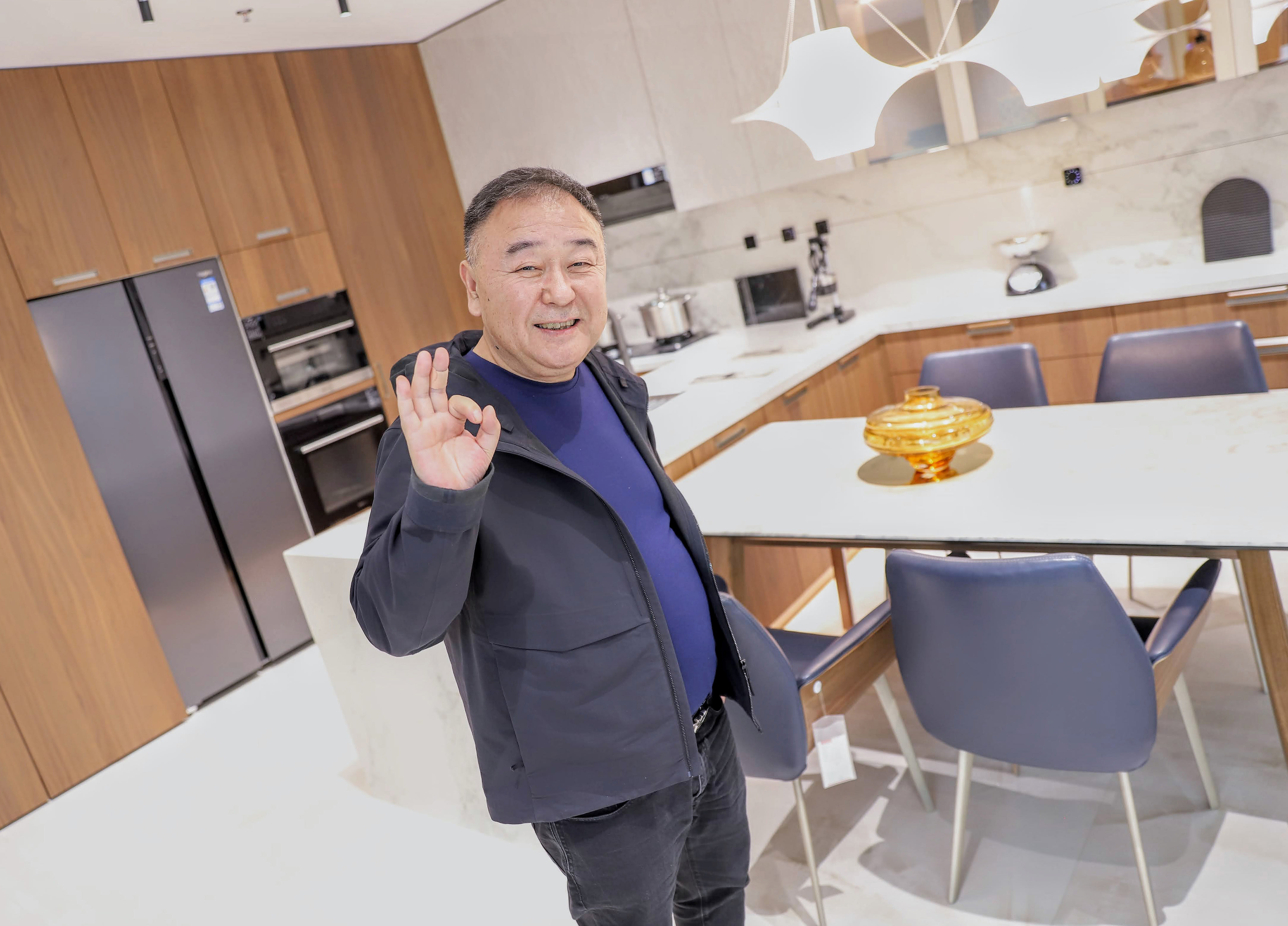 Med hjarte for møbel­bygda - smp.no