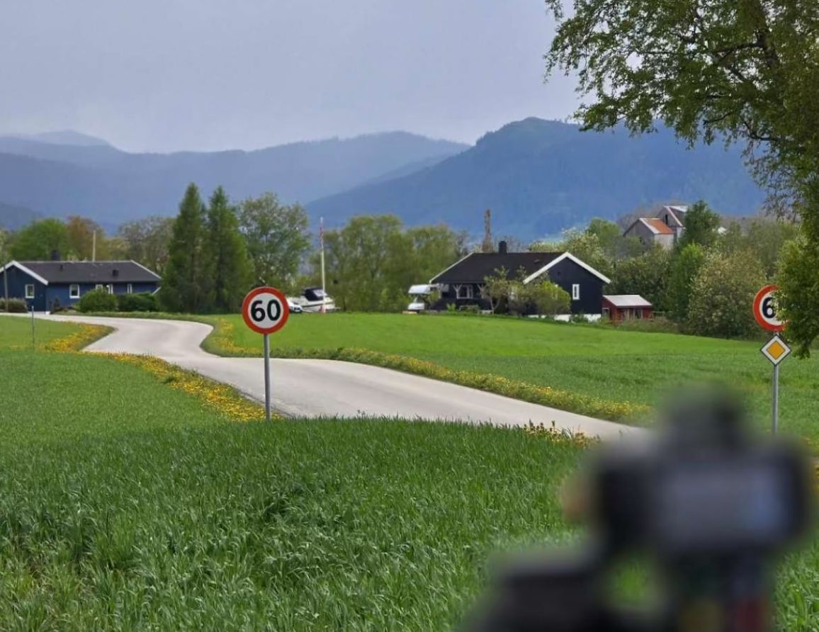 Her ble politiet møtt med tommelen opp - fosna-folket.no