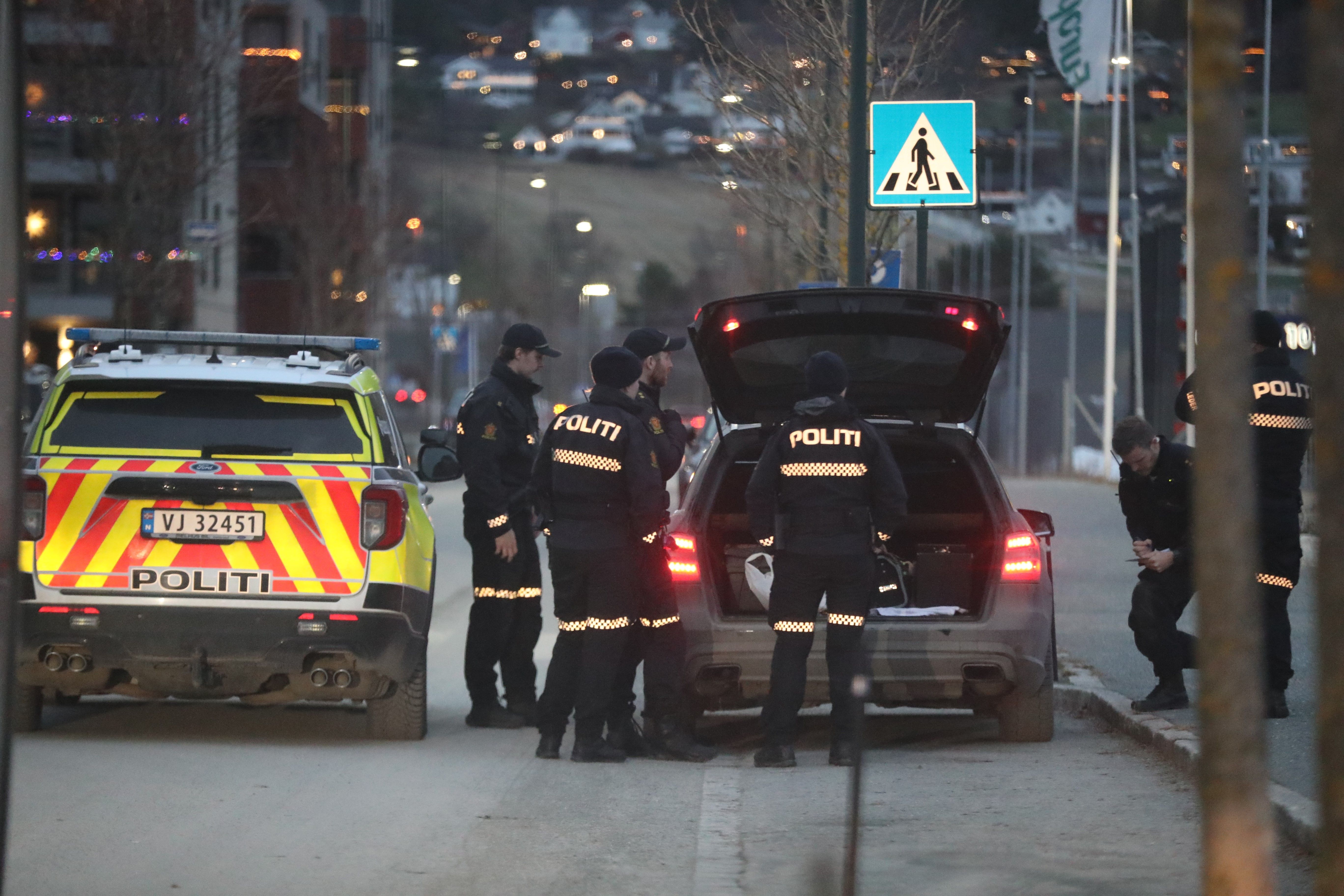 Politiet stoppet bil med fire menn - adressa.no