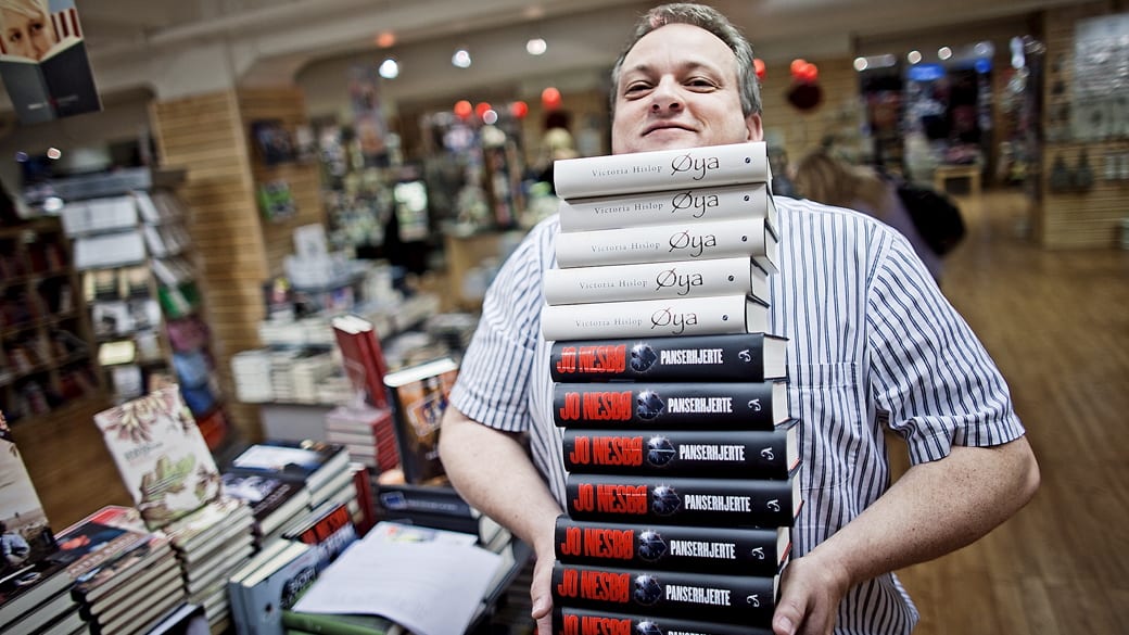 Selger flere bøker - smp.no