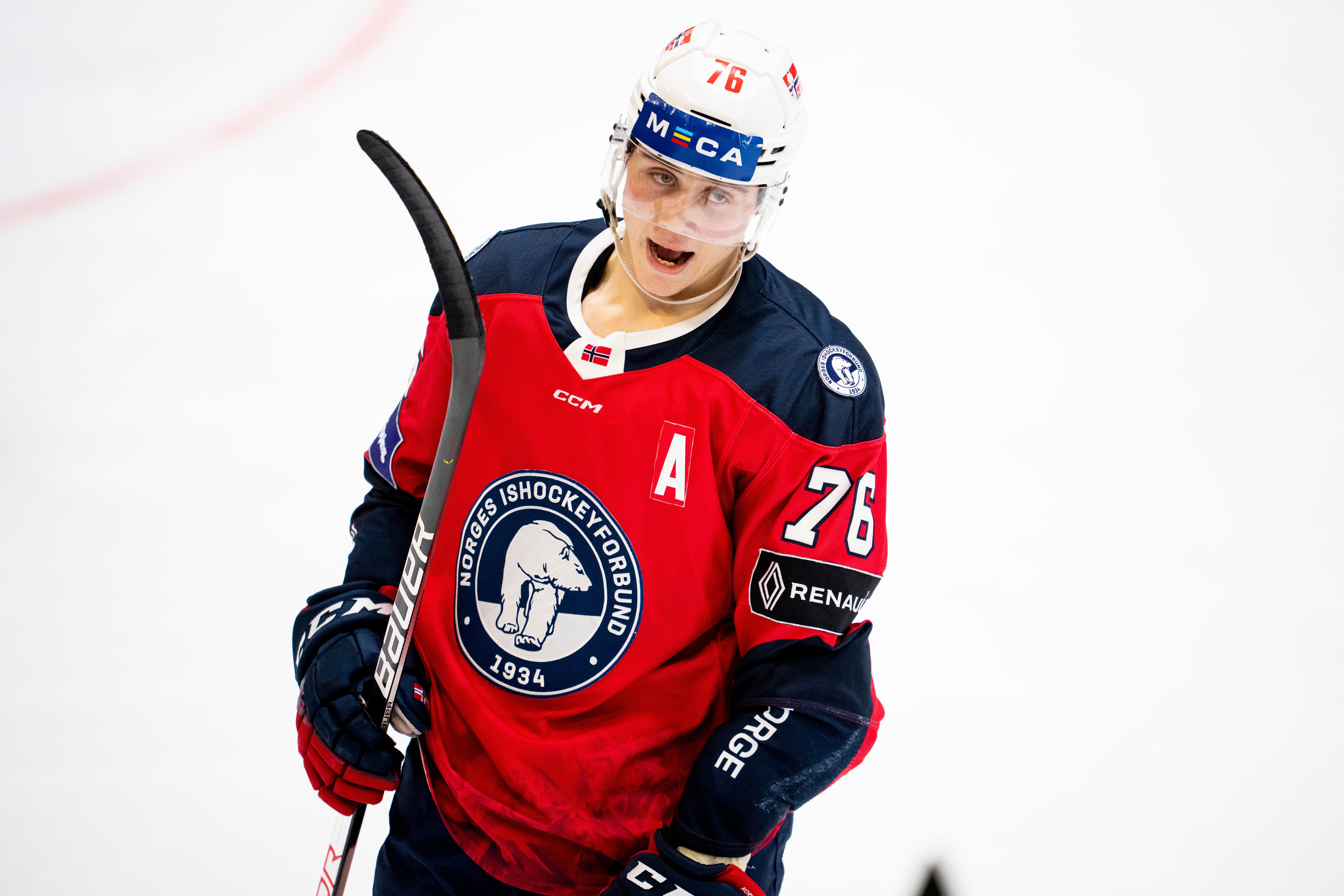 Emil Lilleberg kan få NHL-sjanse – kalt opp i troppen til Tampa Bay ...