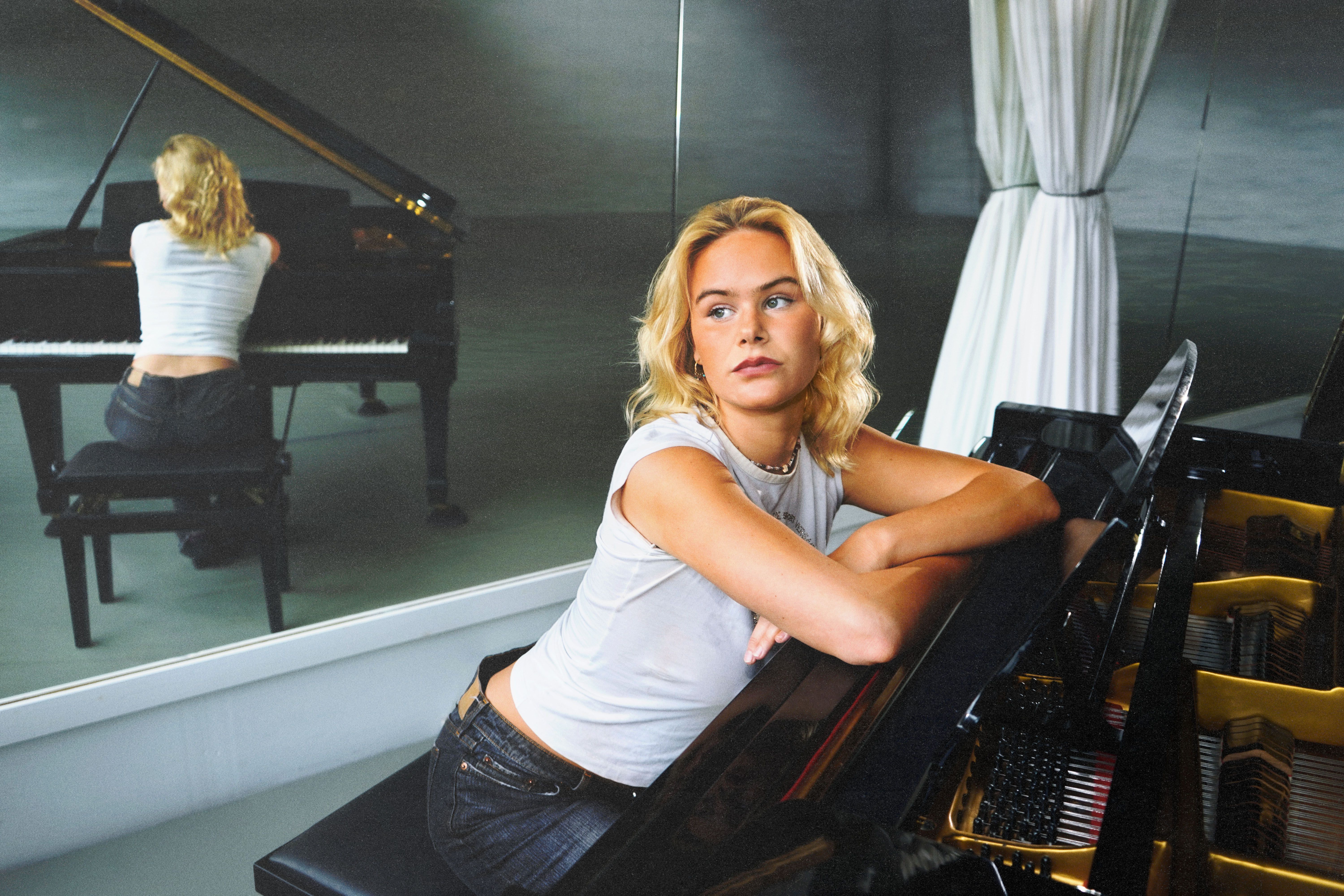 Tre artister klar til festival - smp.no