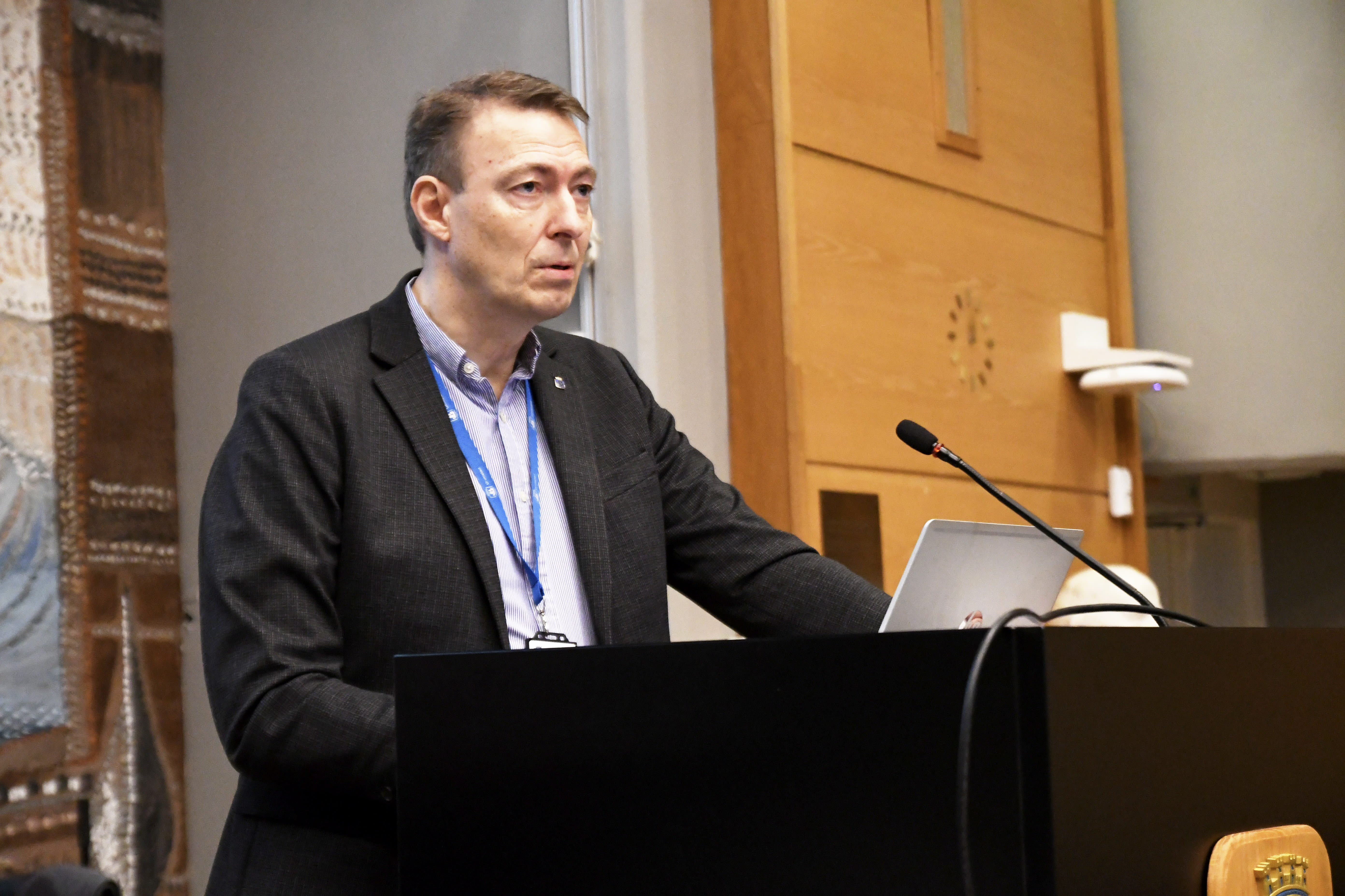 Innfører ekstraordinære sparetiltak - gat.no