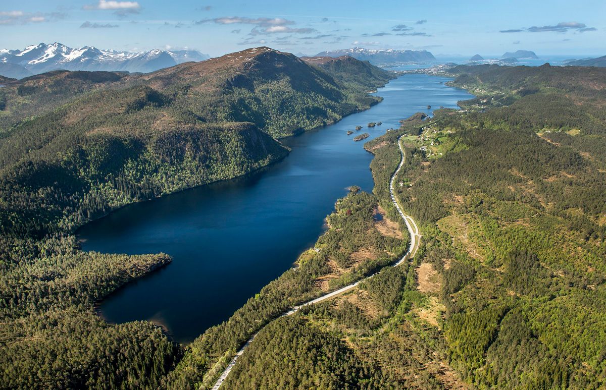 Skeptisk til firefelts motorveg i Brusdalen - smp.no