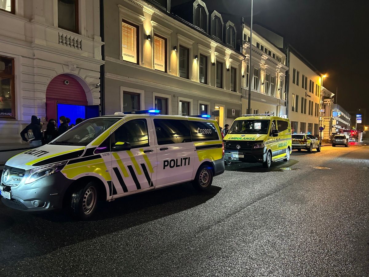 To personer i arresten - fvn.no