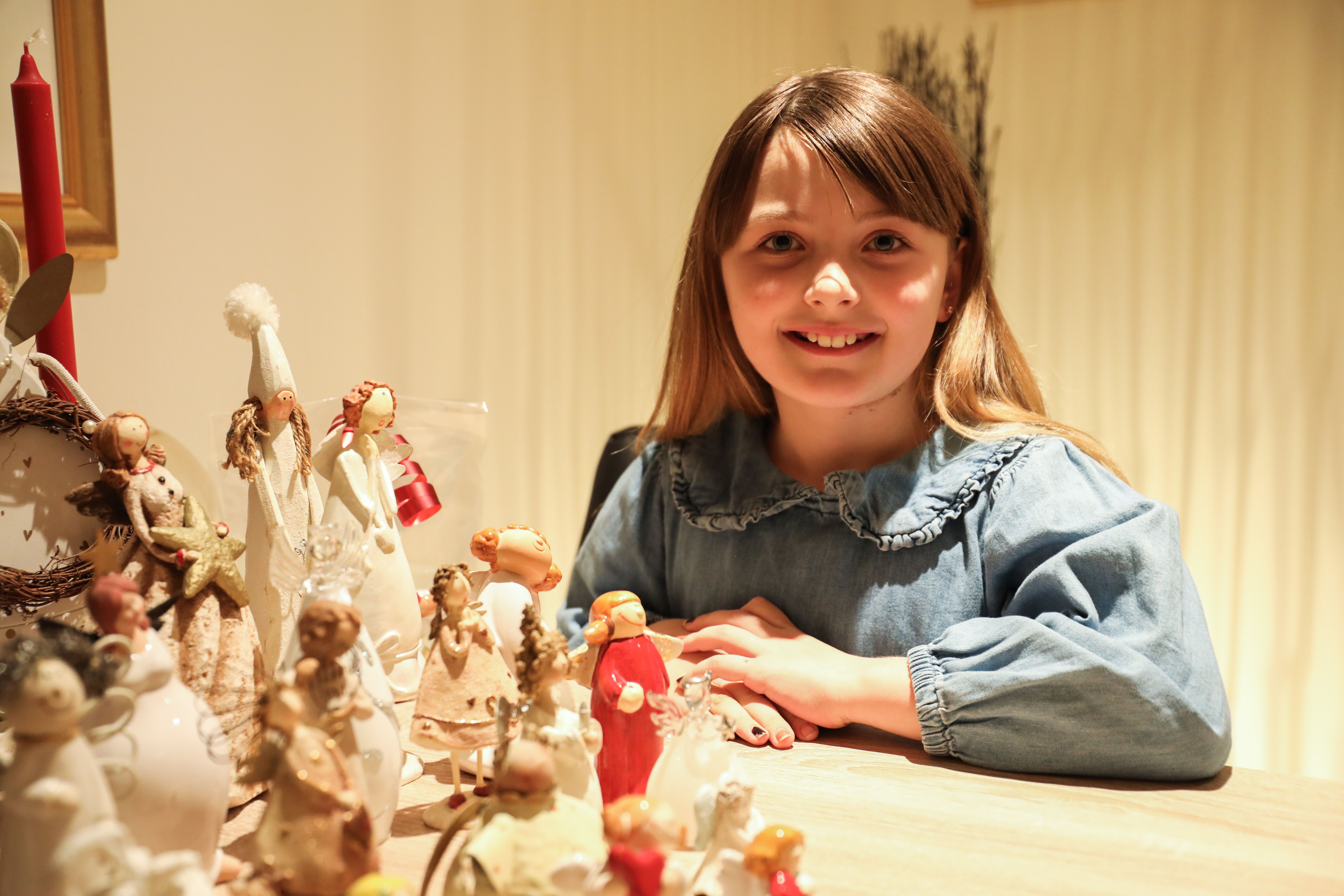 Slik vil Thea Loraine (9) spreia glede før jul - sunnhordland.no