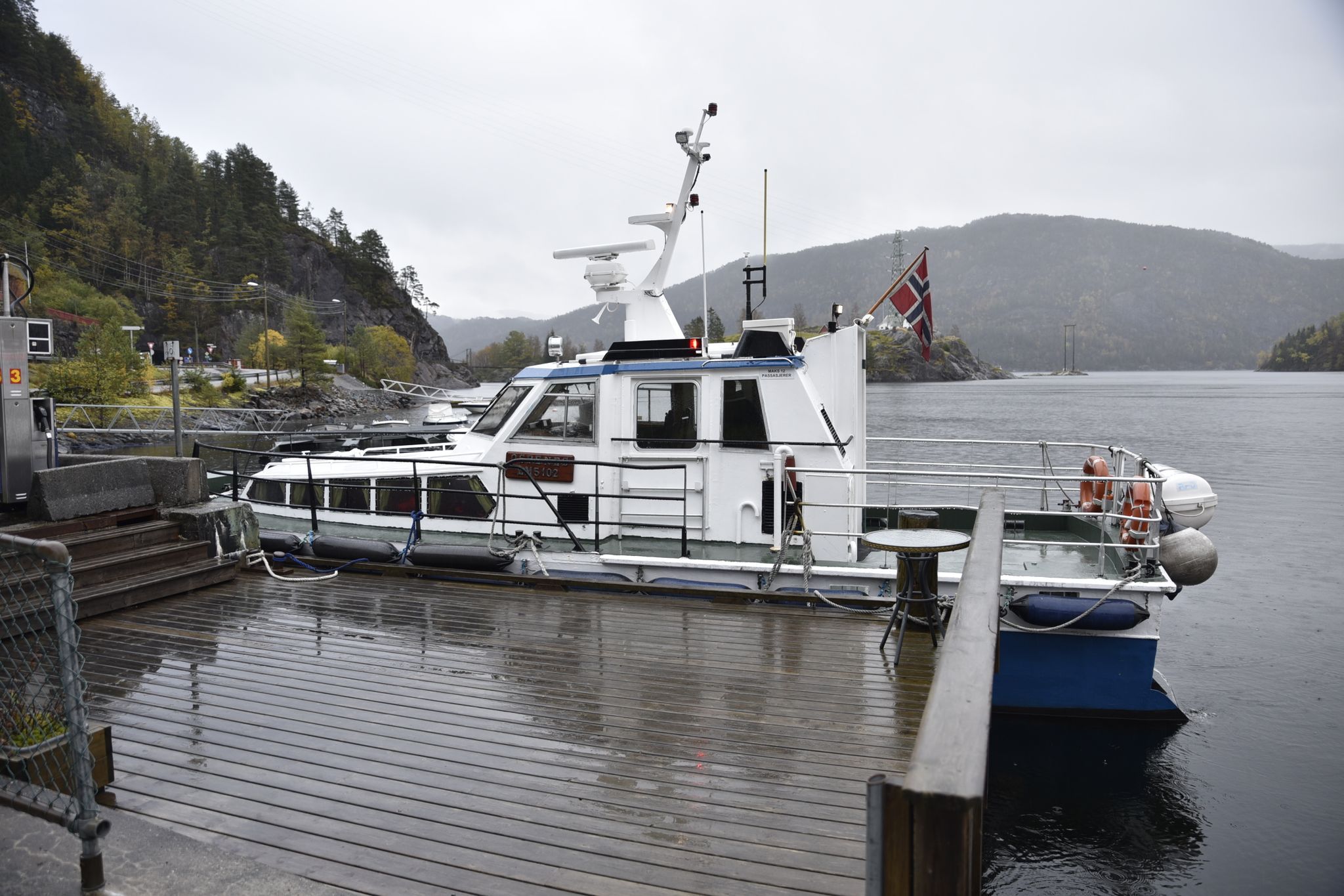 Vil likevel finansiere båtrute i Osterfjorden - strilen.no