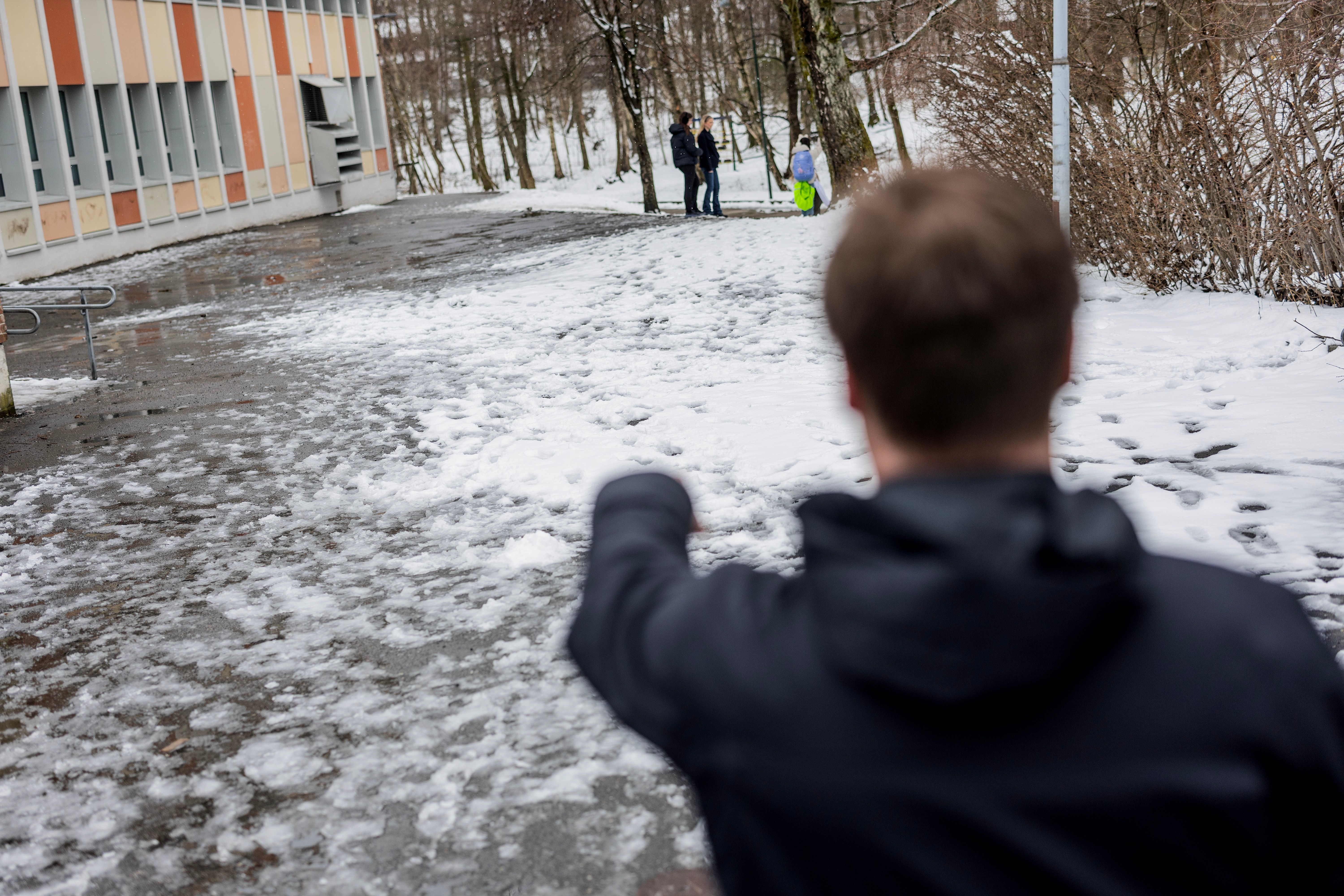 Løslatt tross gjentakelsesfare - fvn.no