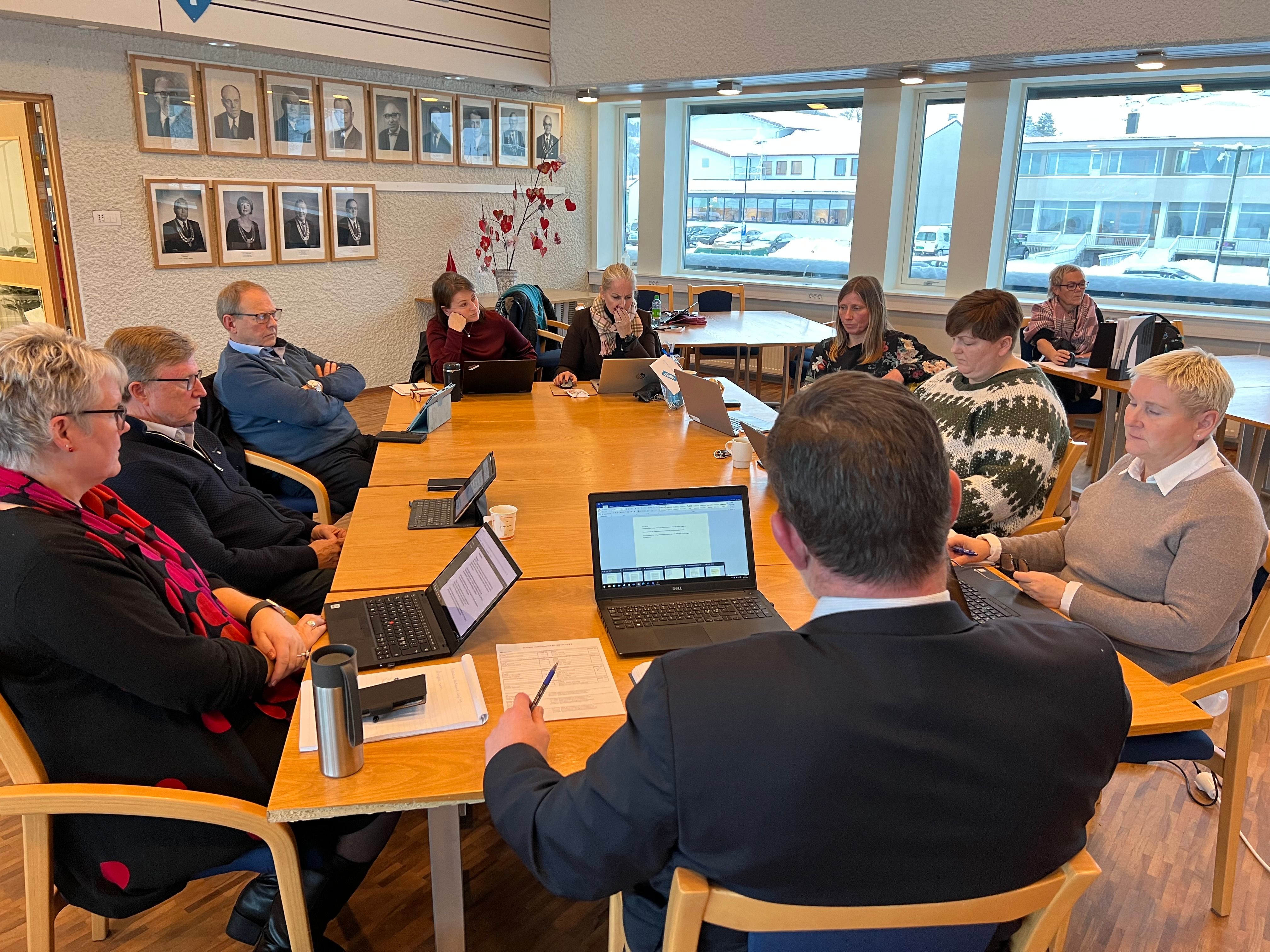 Skal Hareid opprette mottak for mindreårige? - vikebladet.no