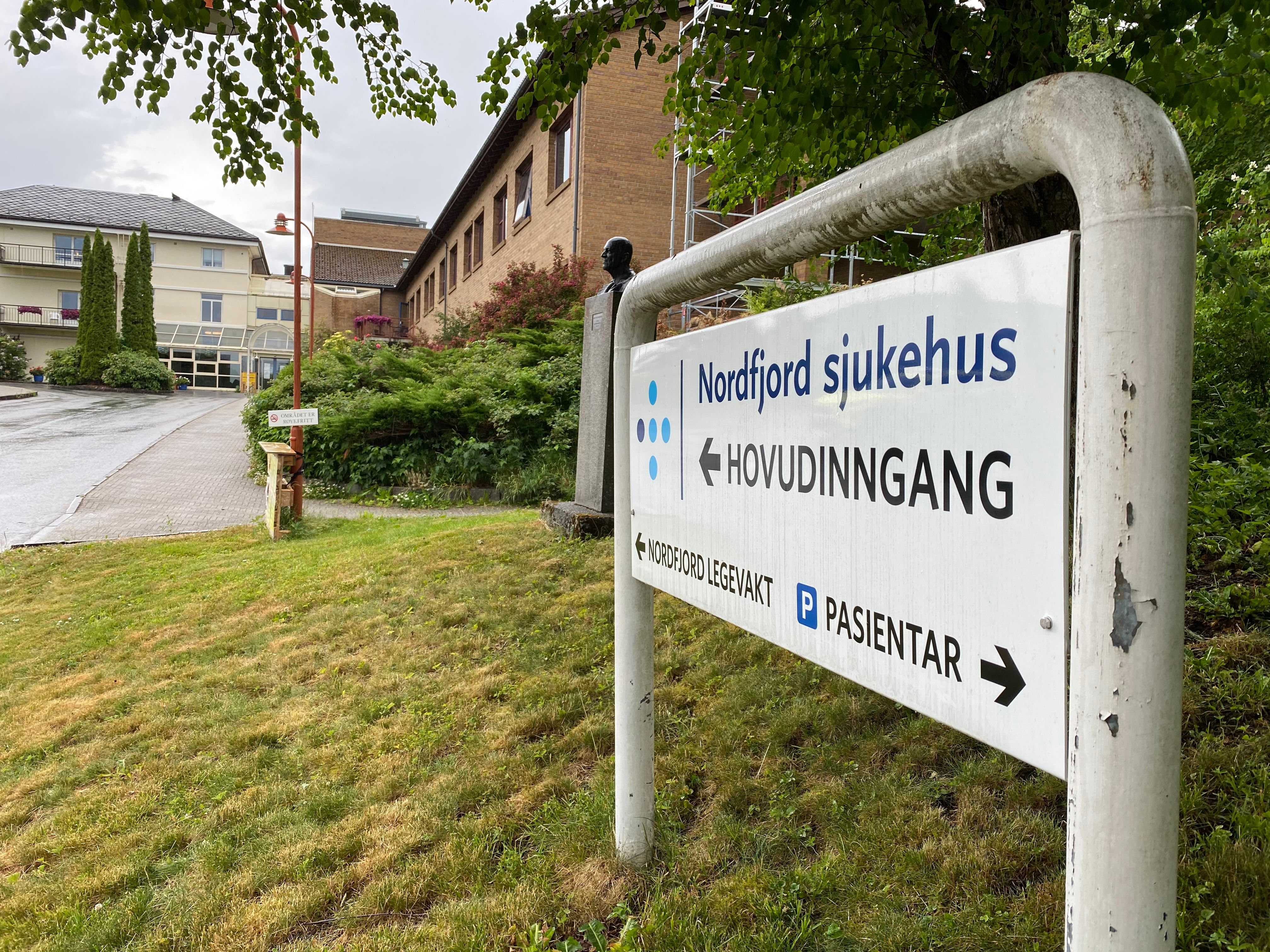 Skallet til legen som ville hjelpe ham - fjt.no