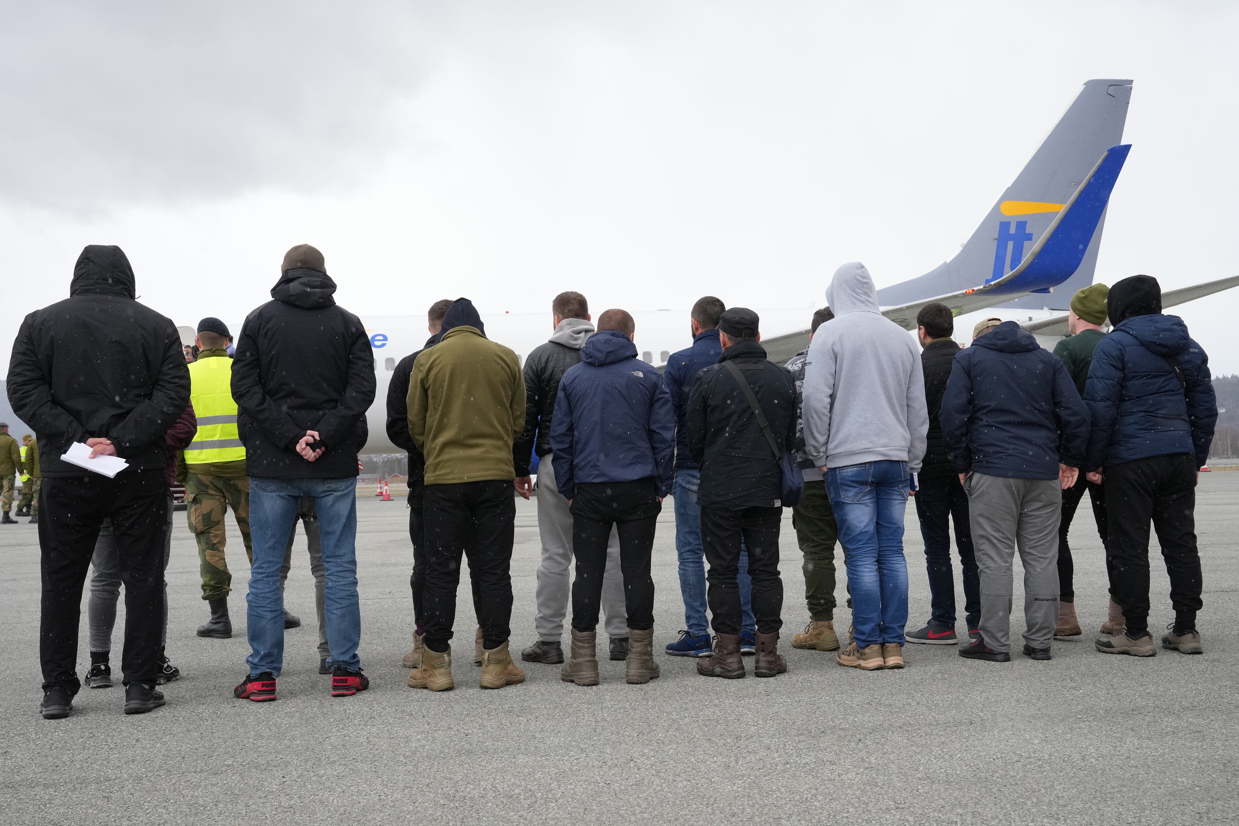 Nå lander ukrainske soldater på Værnes - steinkjer24.no