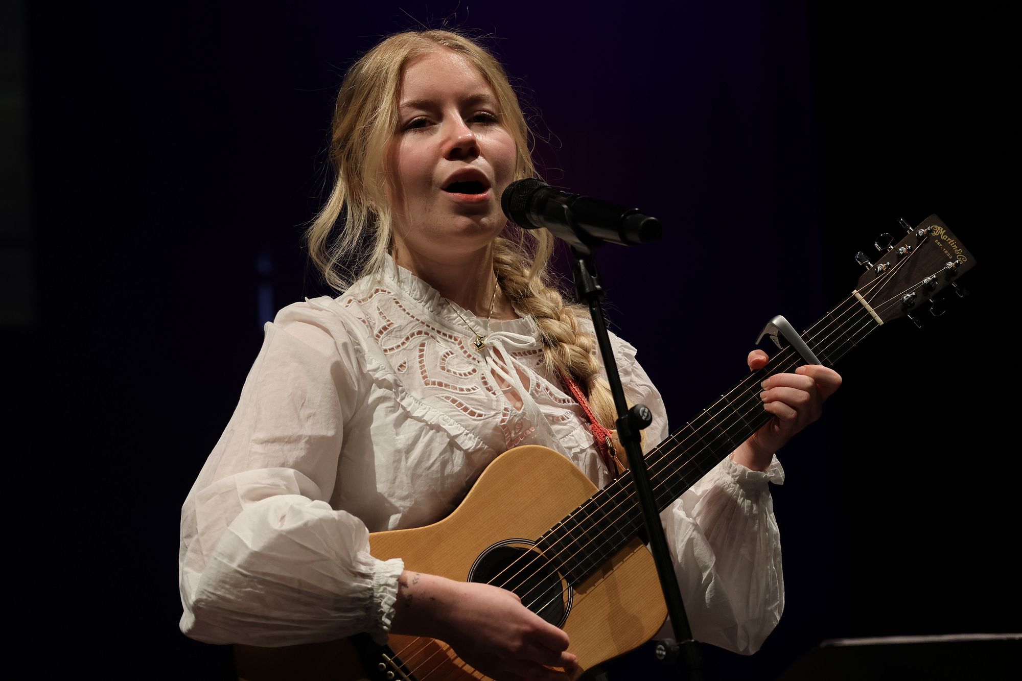 Bilder og videoer: Fantastisk kvinnekonsert - av-avis.no