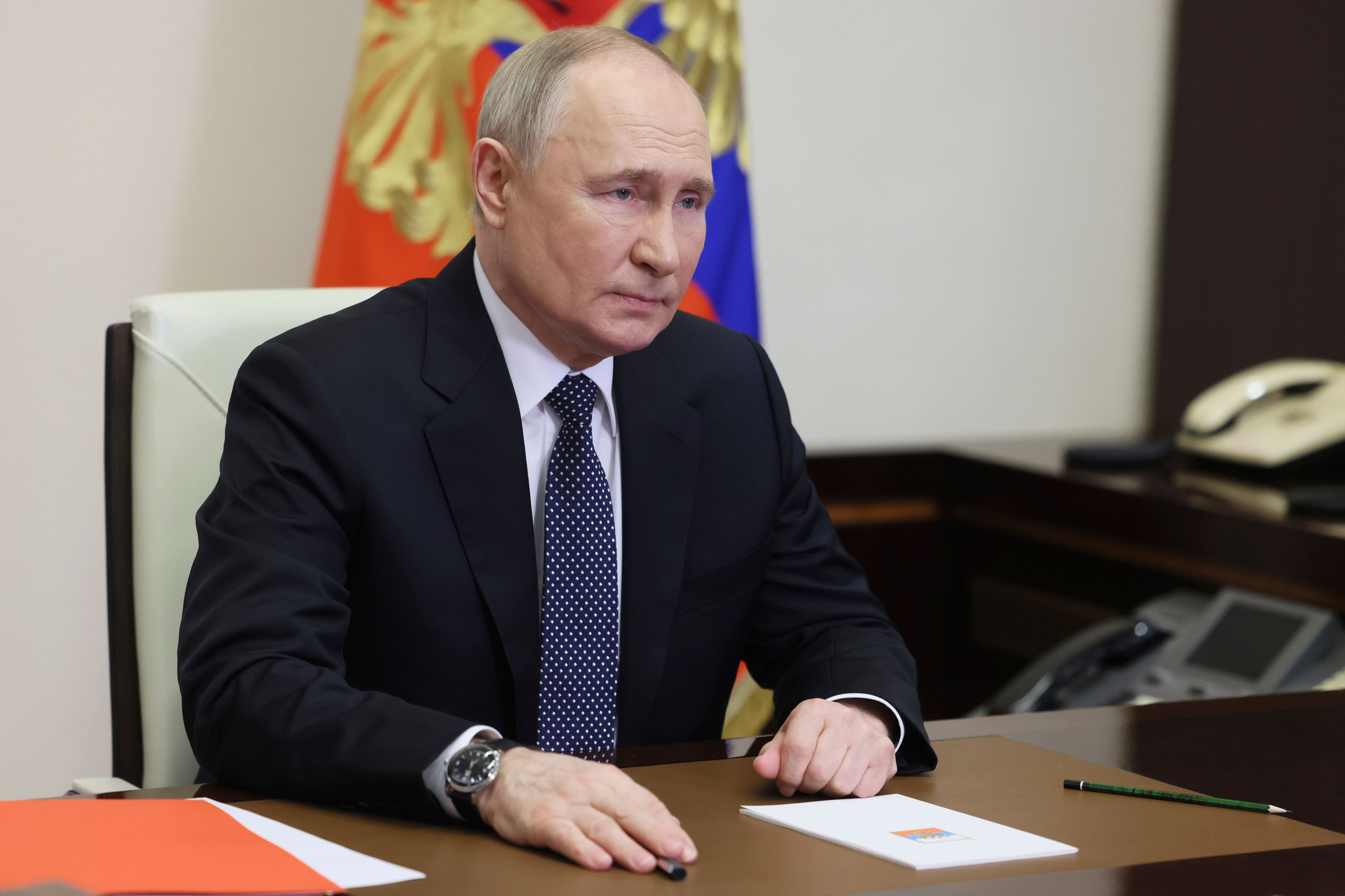 Putin vinner som ventet presidentvalget i Russland - fvn.no