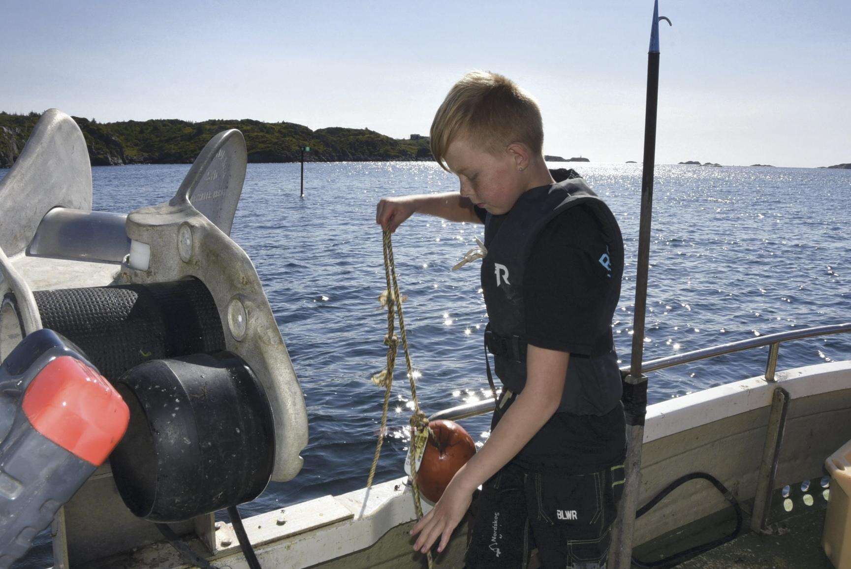 Marcus vil bli fiskar med eigen sjark - bomlo-nytt.no