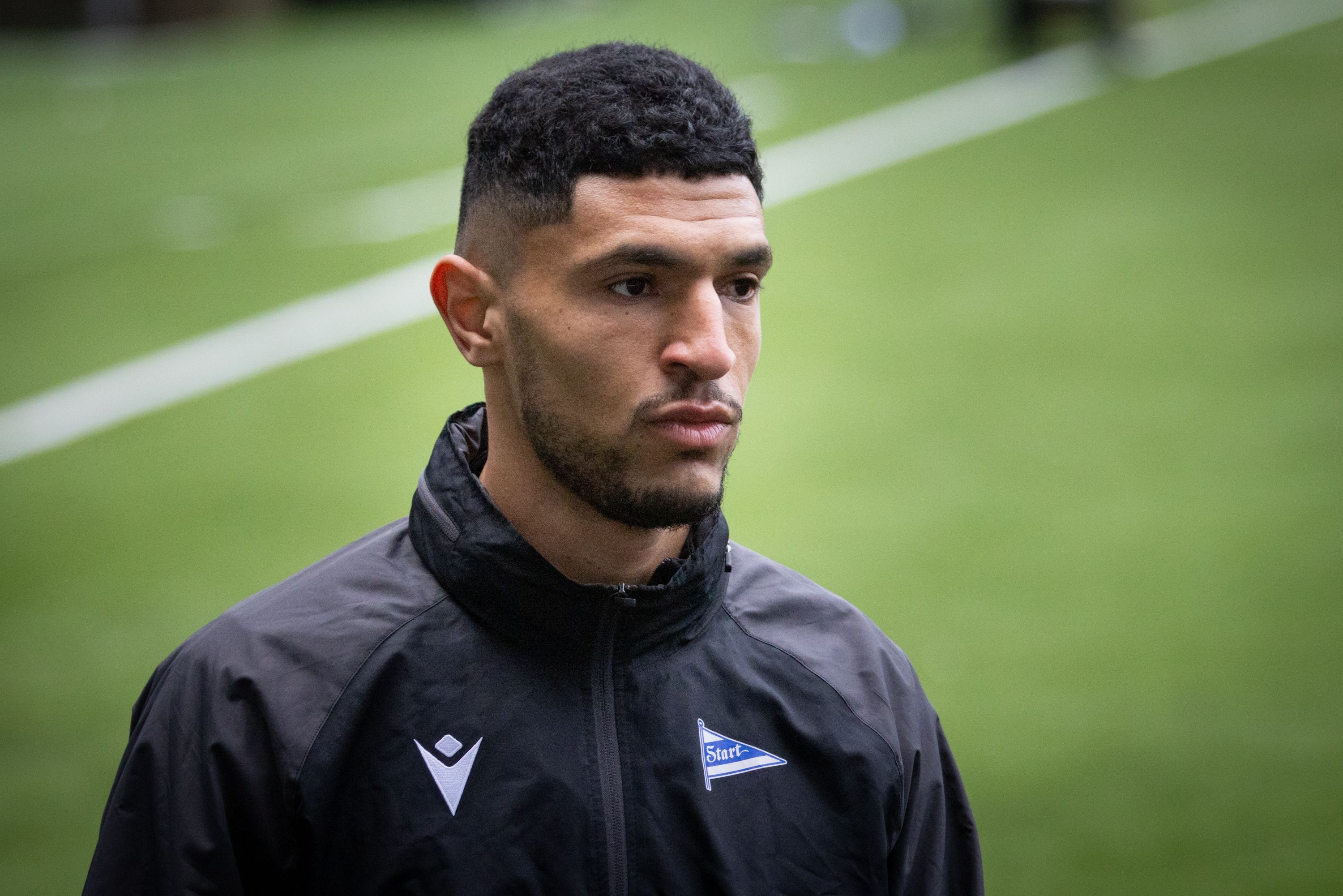 Start henter ny midt­stop­per: – Jeg er en kriger - fvn.no