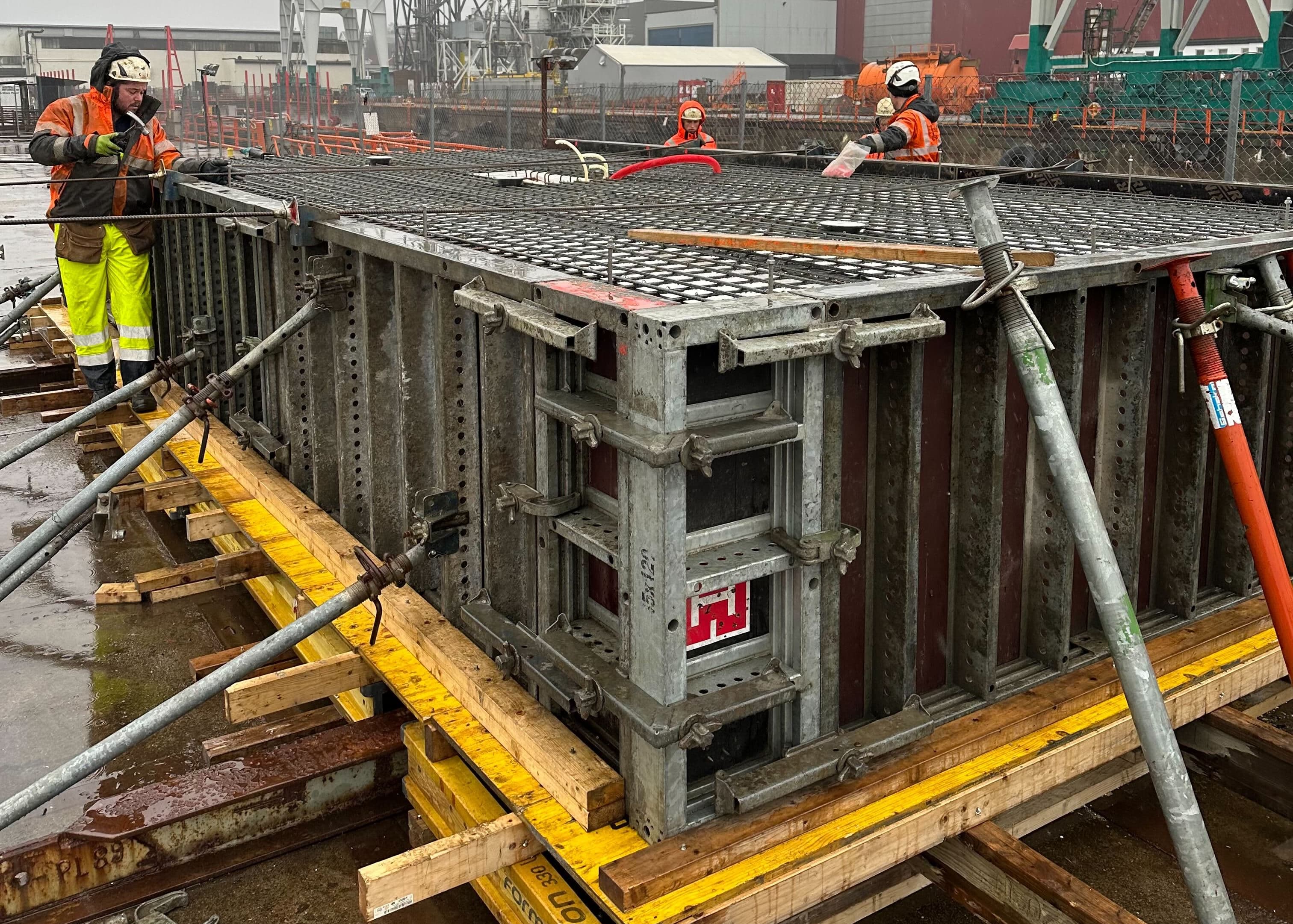 Om to måneder åpner «Blaud» - fvn.no