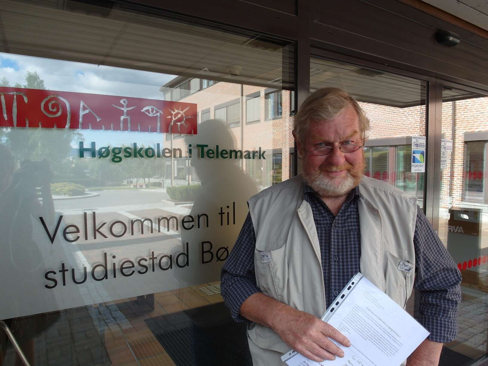 Studentene gjorde alt for å beholde Frode (70) - varden.no