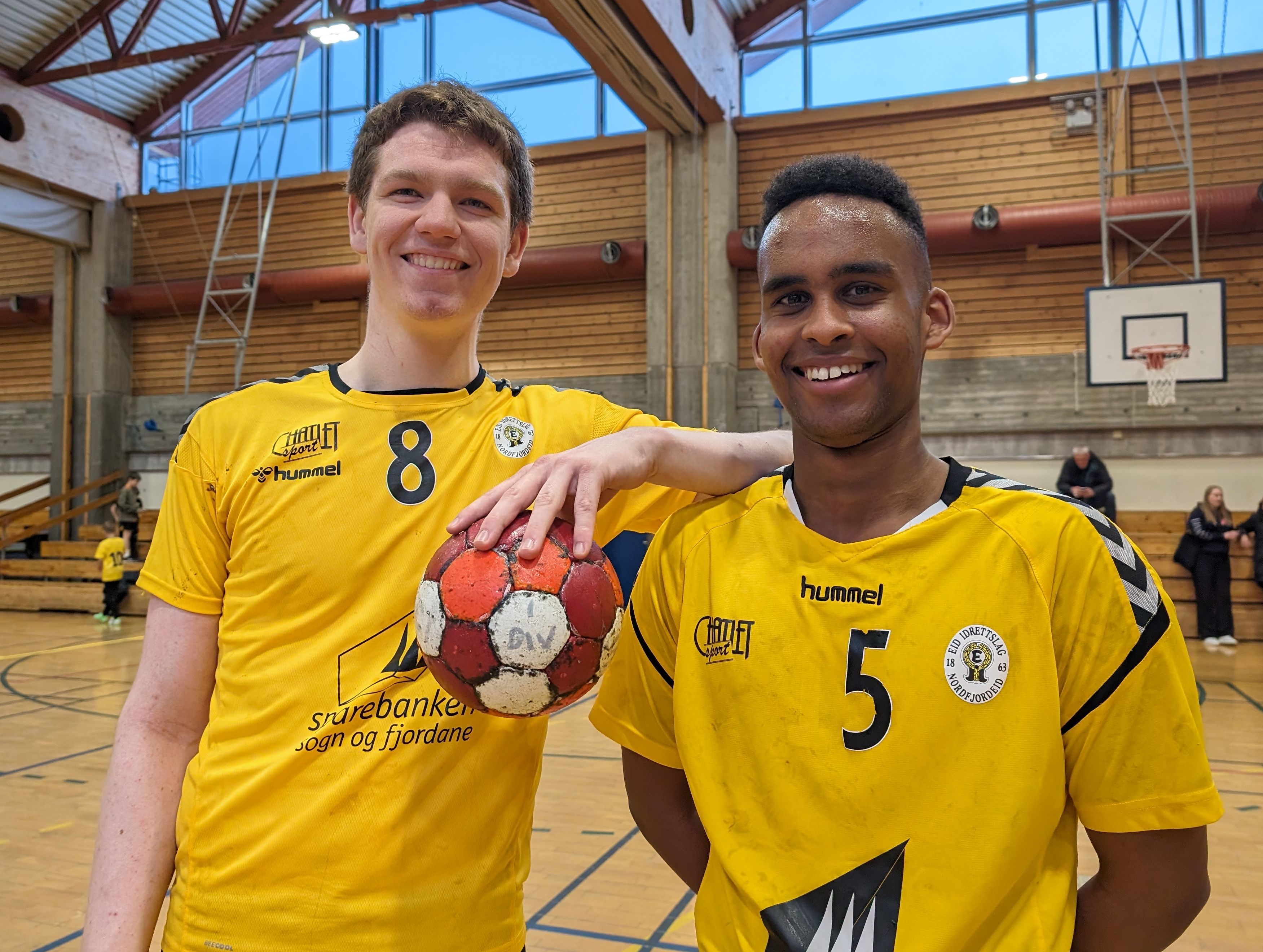 –Handball er viktig for oss - fjordabladet.no