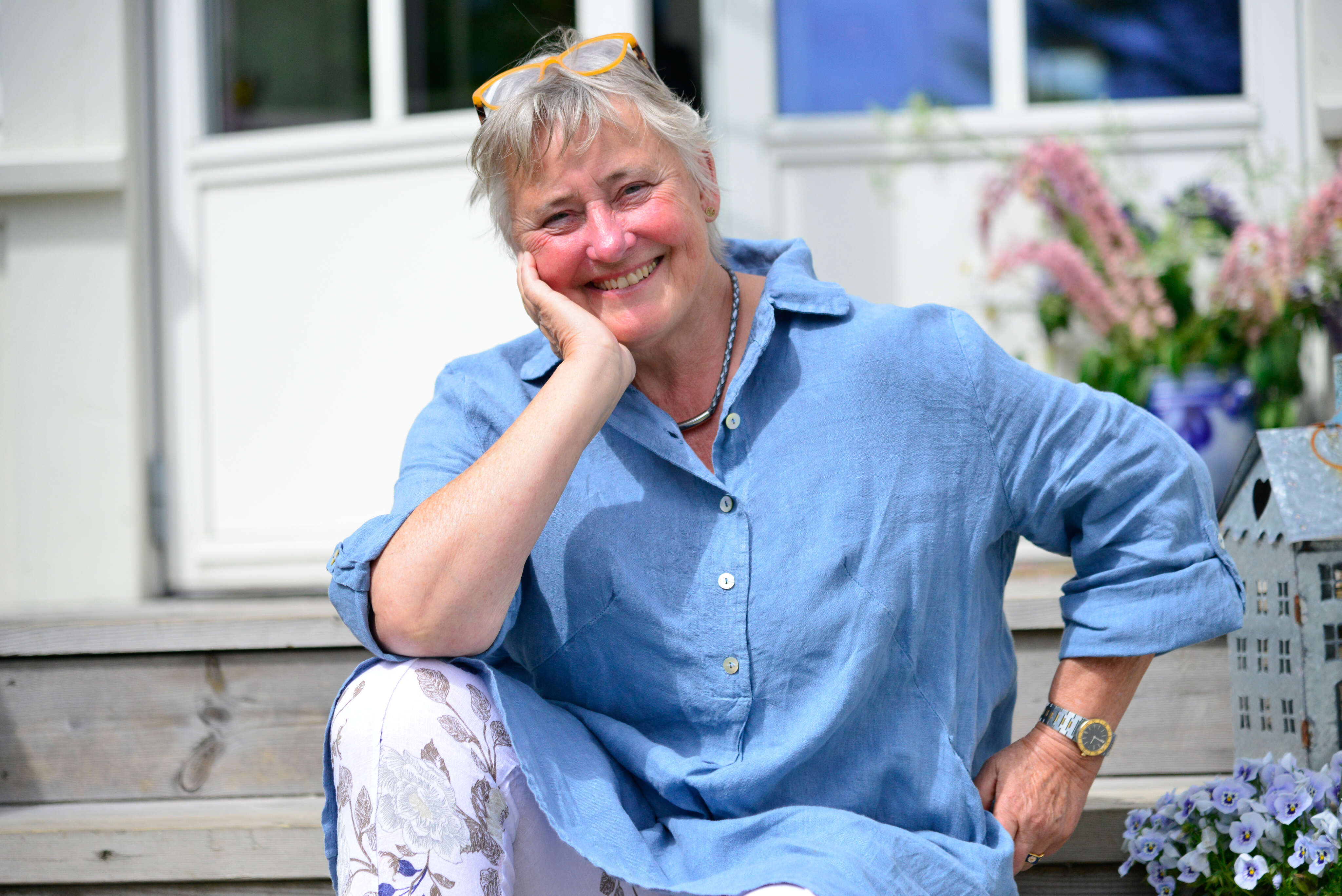 Pensjonisten åpnet kulturkafé for å kunne prate med folk – i fjor fikk ...