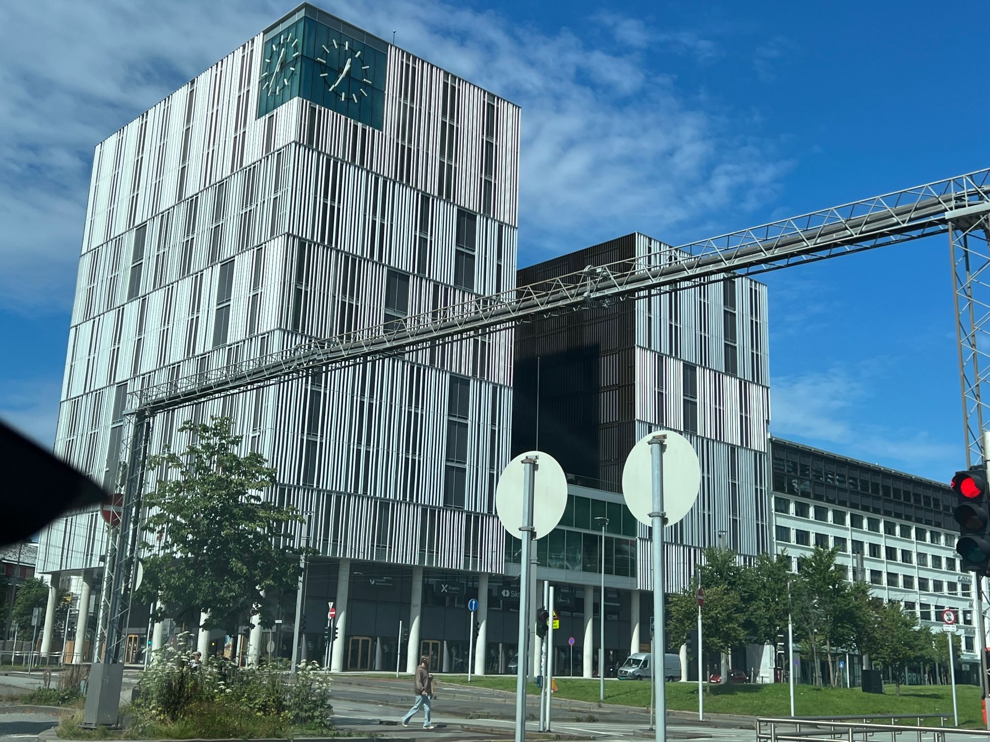Samlar kommunar og næringsliv i forsvarsforum - fjt.no
