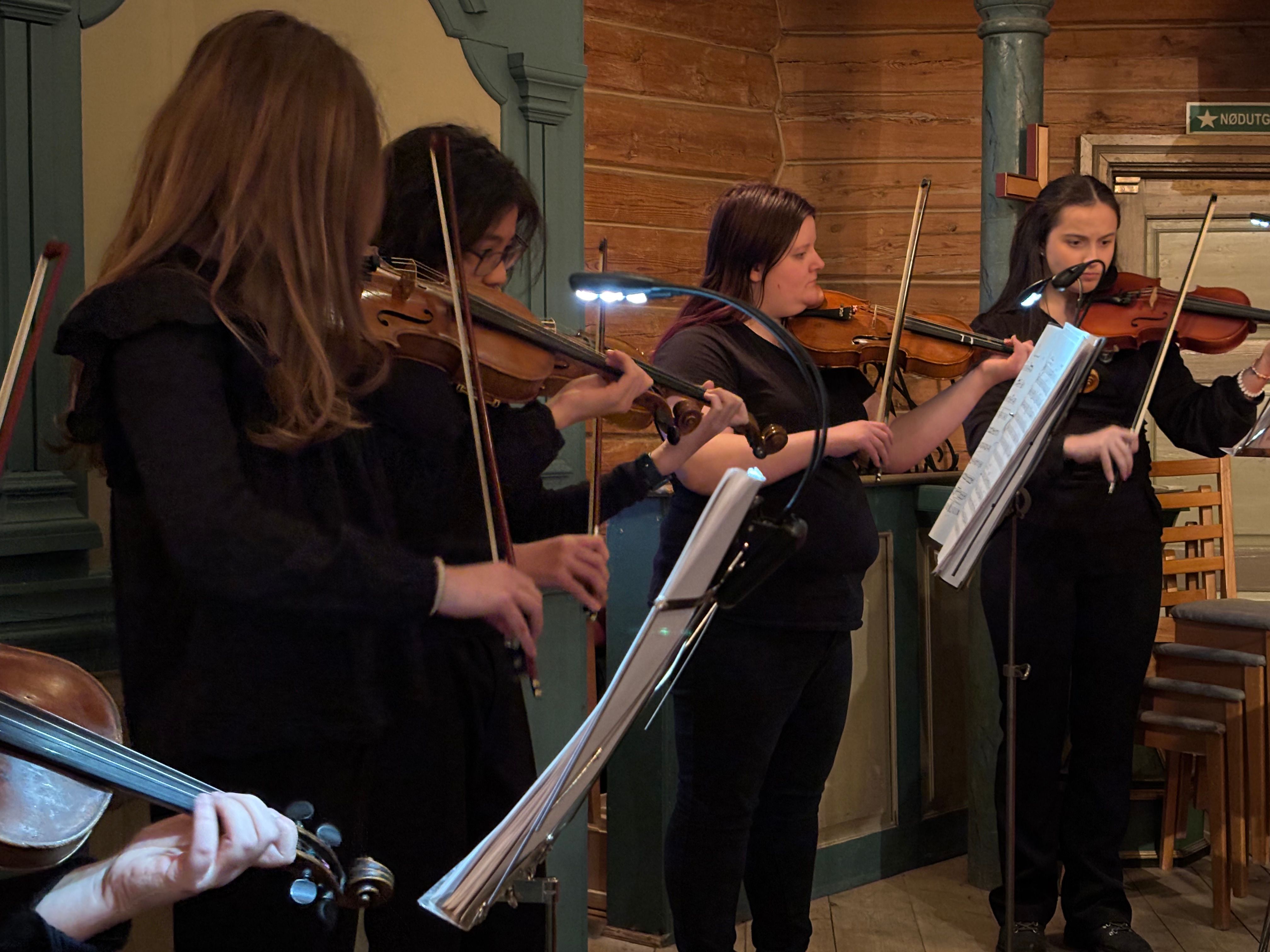 En kveld viet strykemusikken - andalsnes-avis.no