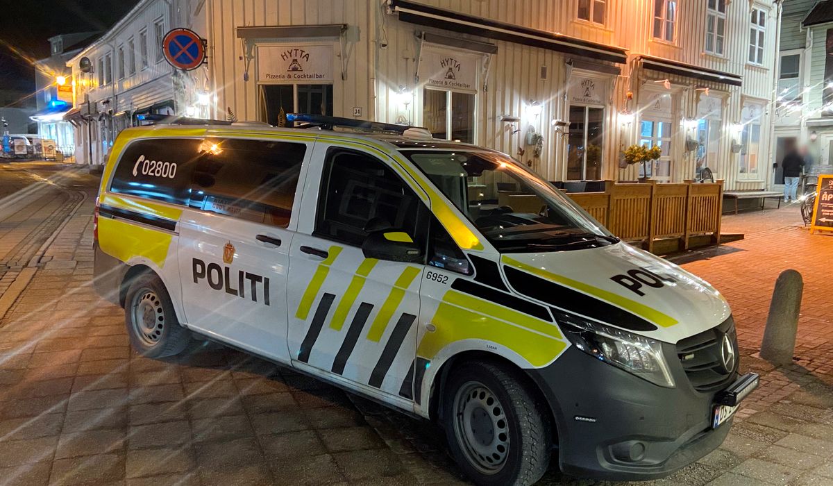 Kvinne spyttet og sparket mot politiet - gat.no Kvinne spyttet og sparket mot politiet - gat.no