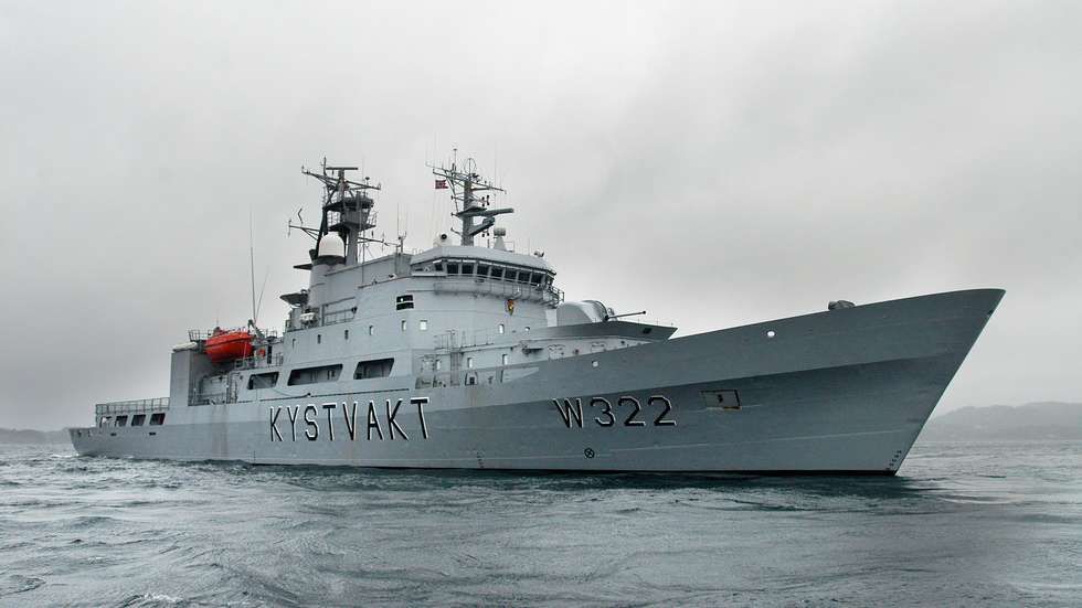 Besetningsmedlemmer på kystvaktskip koronatestes - altaposten.no