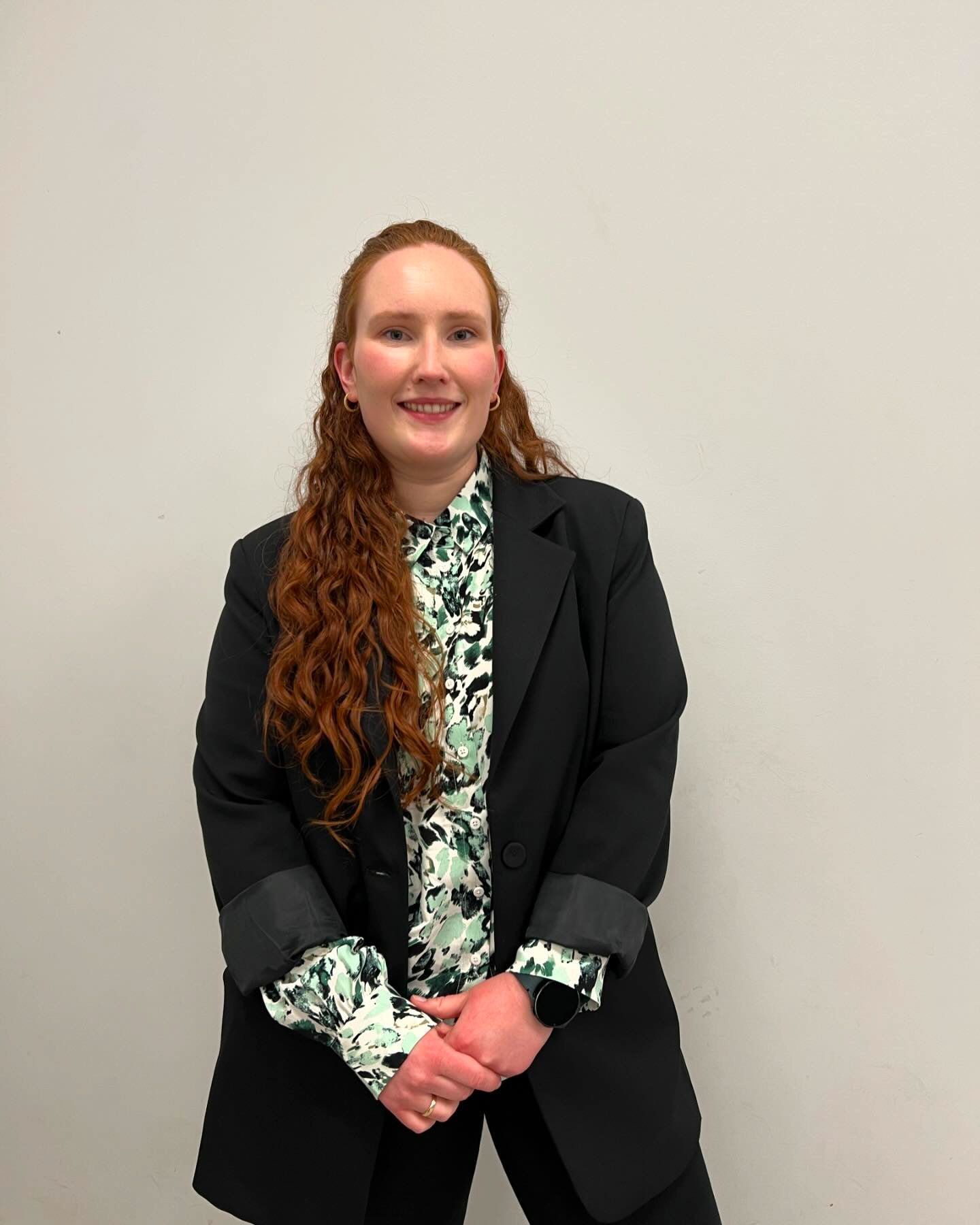 Etter mammapermisjonen starter Liv (28) i sin nye jobb - avisa-st.no