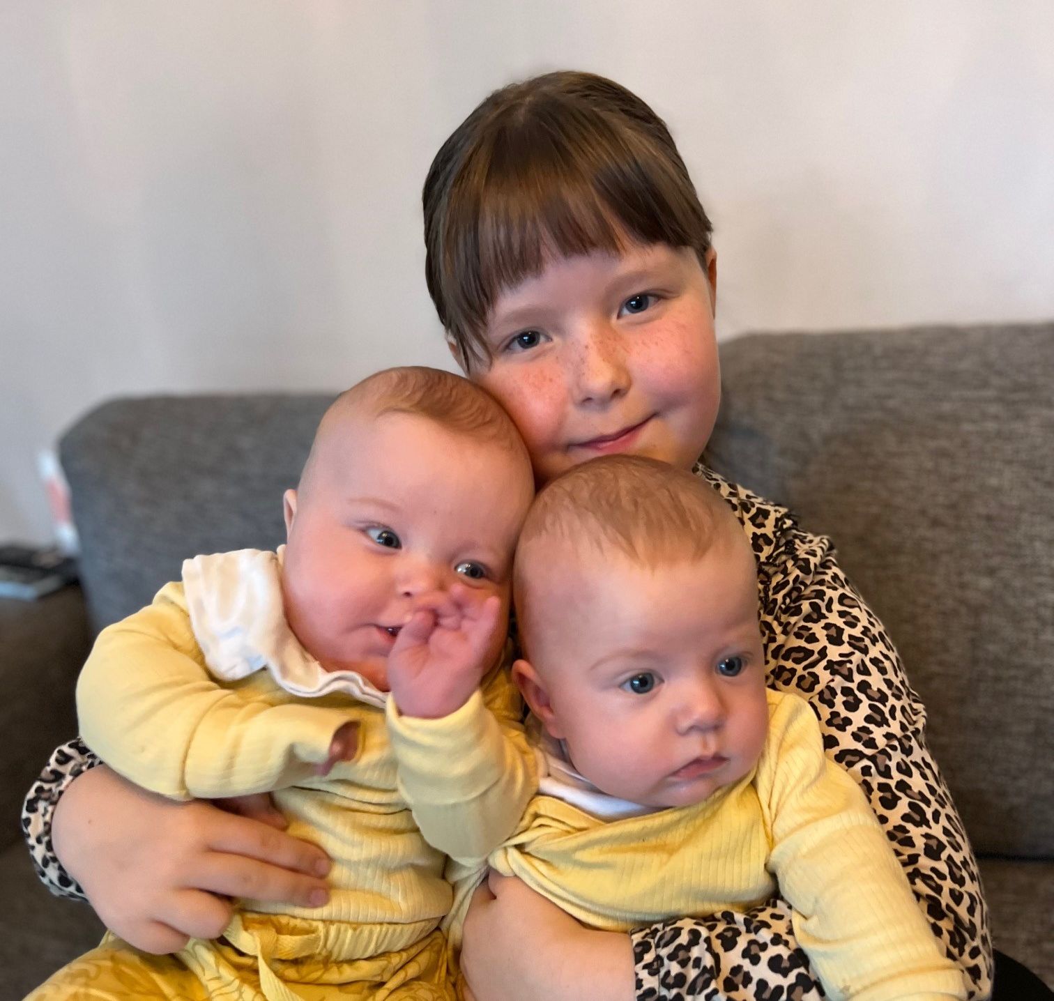 Jenny fekk to brødre i bursdagsgåve - fjt.no