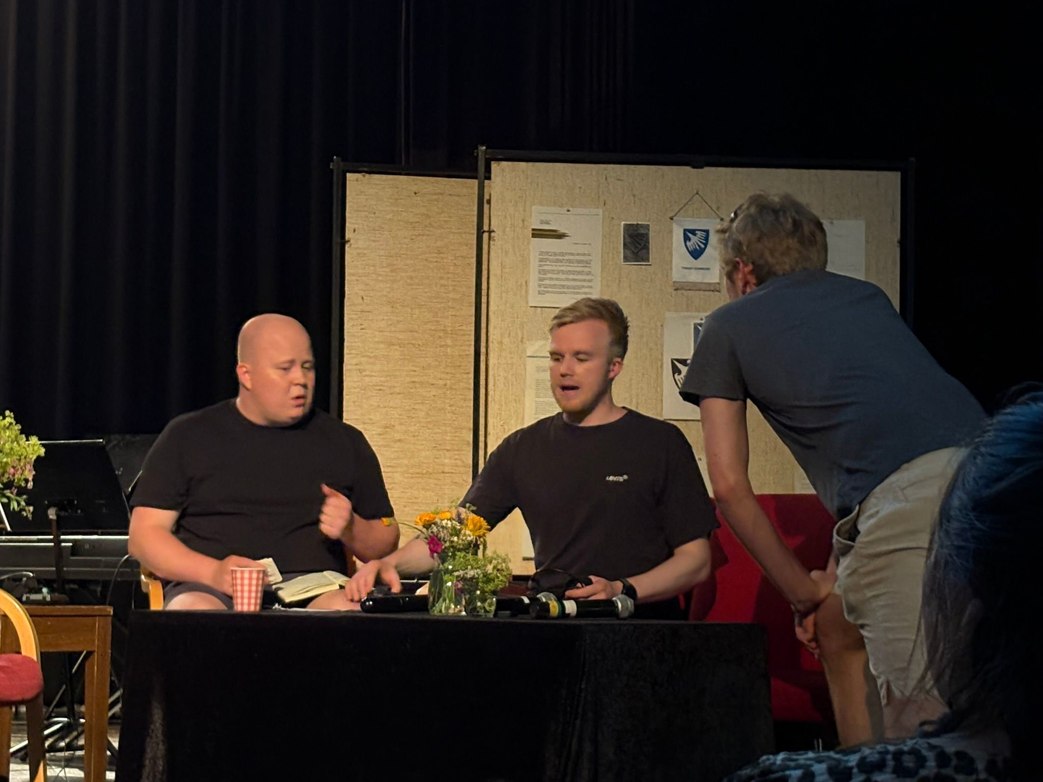 Verdas smalaste podkast blei til ellevilt talkshow - oyposten.no