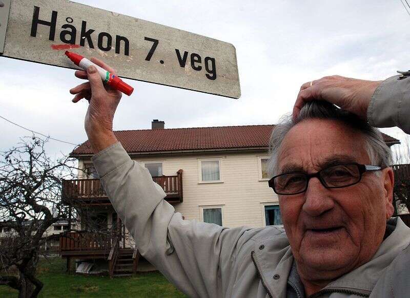 Flaut med skrivefeil på veiskilt - venneslatidende.no