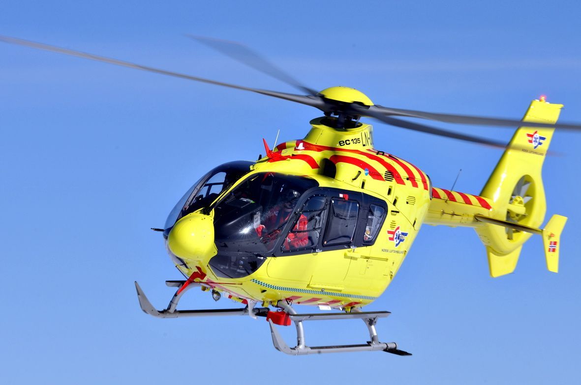 To til sjukehus med luftambulanse - fjt.no
