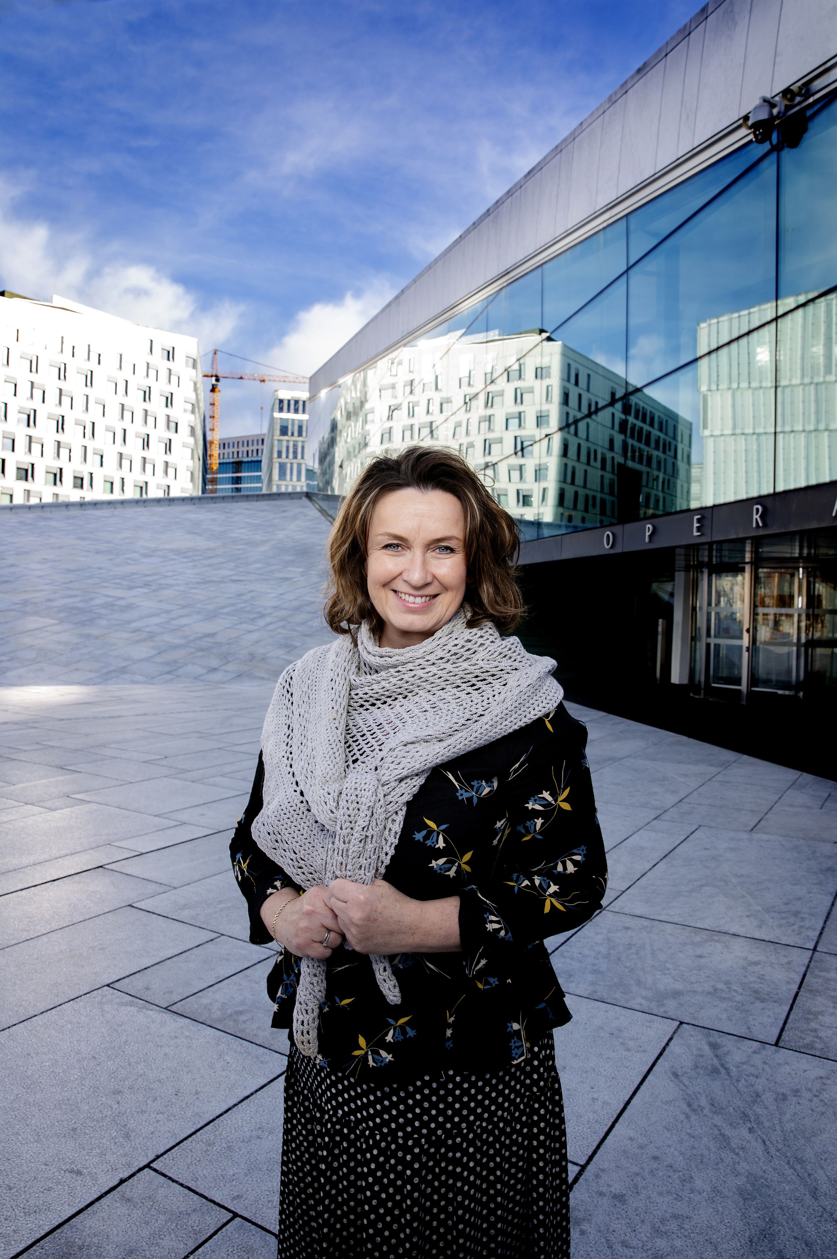 Operasjef Randi Stene: – Jeg ble oppdratt som en gutt. Hesja og kjørte ...