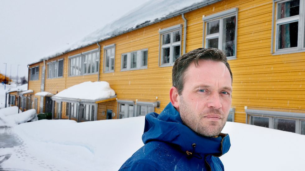 Samfunnet gjenåpner samtidig som smittetallene synker – dette tror UiT ...