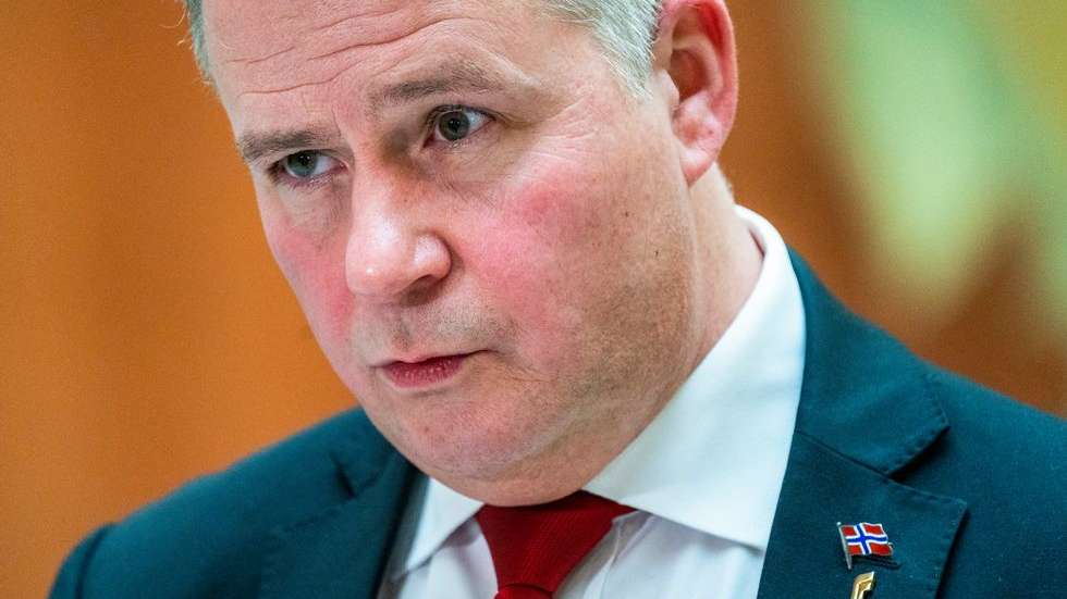 Per Willy Amundsen tar et oppgjør med ideologi-diskusjoner i Frp ...