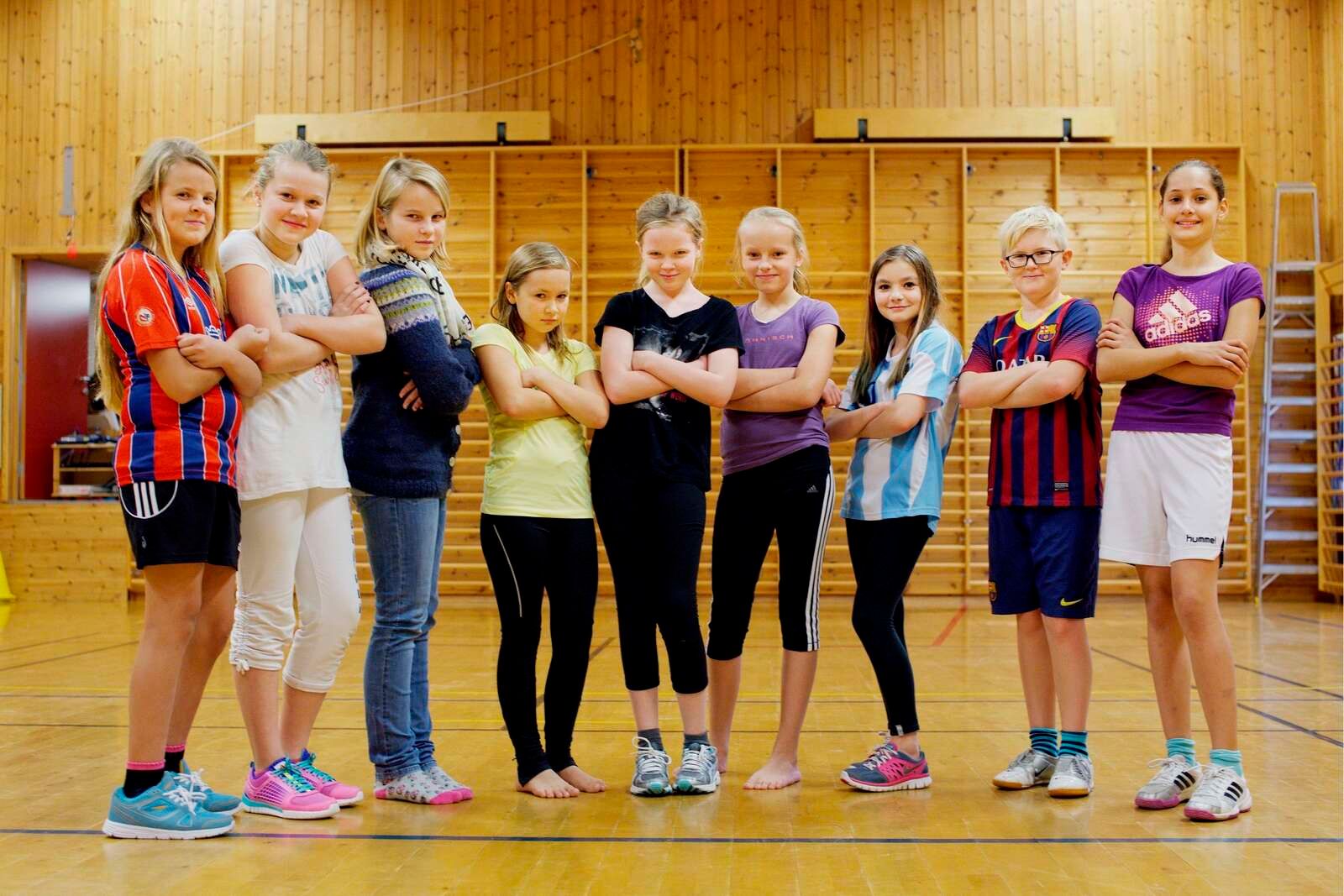 Flyttar skuleklassar og aukar eigedomsskatten - sunnhordland.no