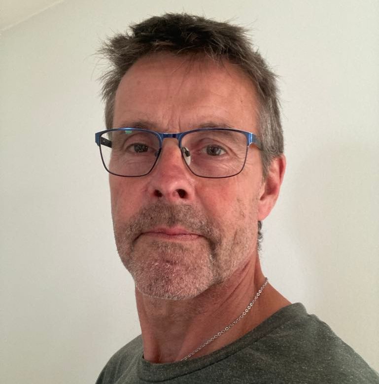 I år blir det endelig ferie på Hugo (62): – Får dårlig samvittighet for ...