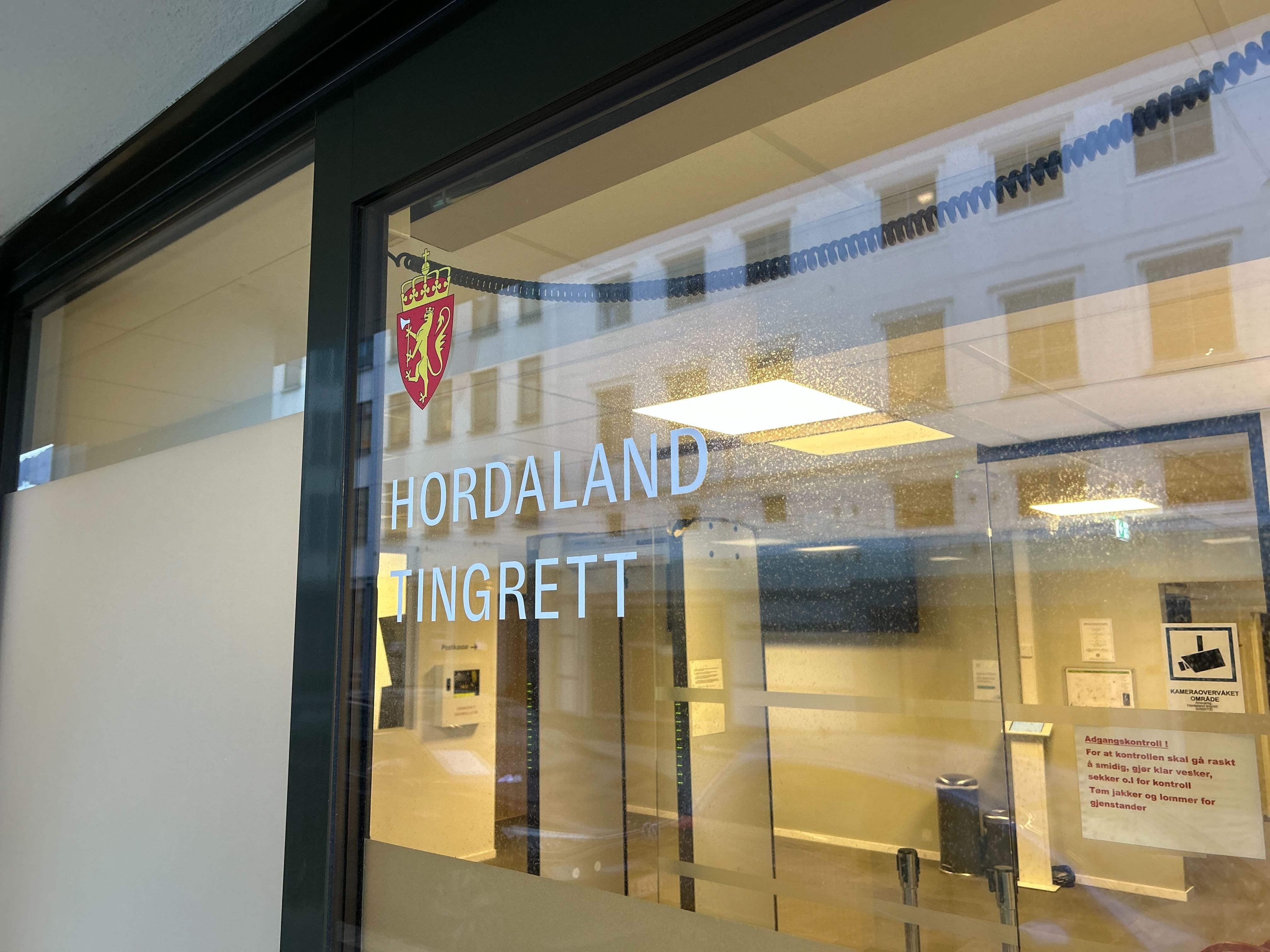 «Straffa» kameraten for påstått ran – no er dei dømde - bygdanytt.no