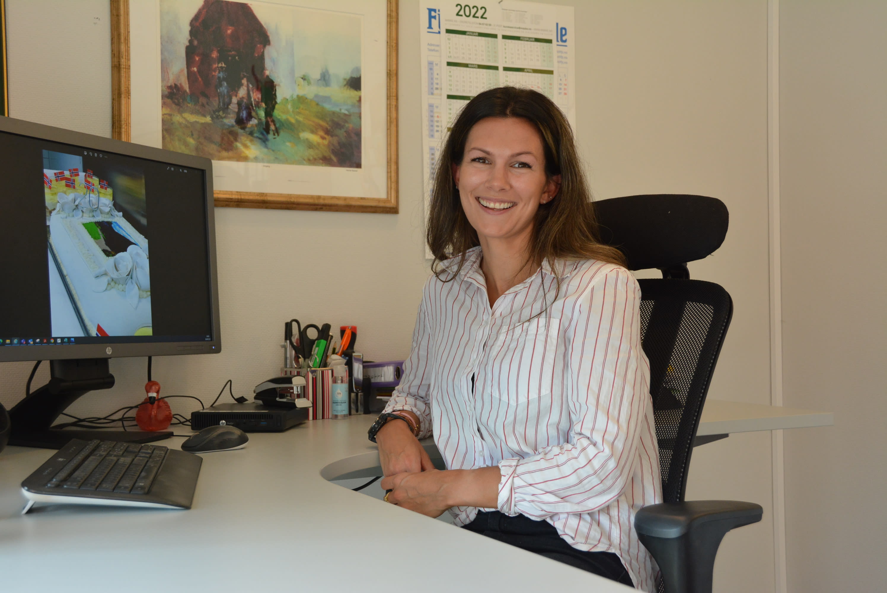 Stine er spenn klar til å gripe oppgåvene i si nye leiarstilling - fjt.no