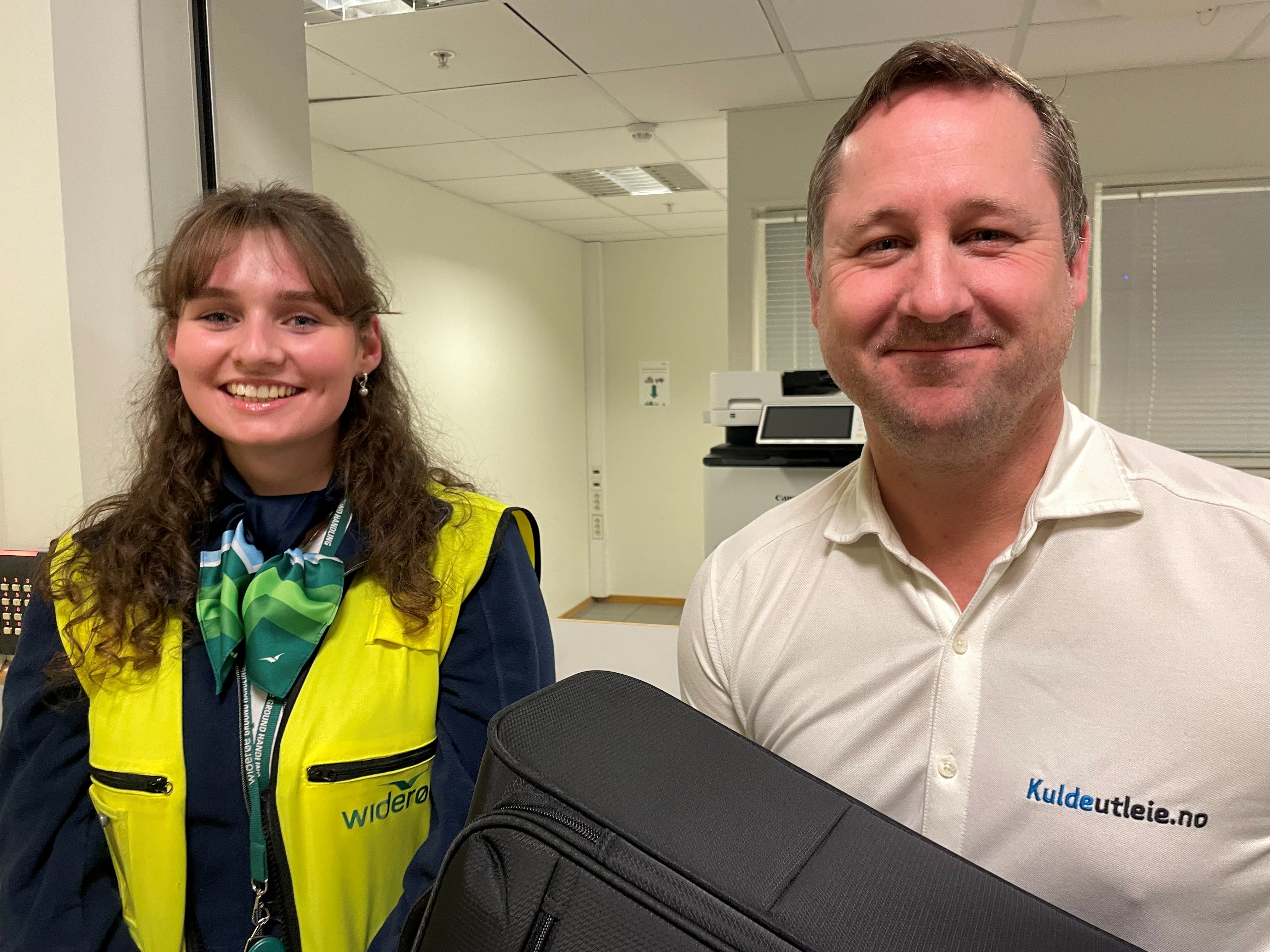 Betaler for å få bagasjen dypfryst - fvn.no