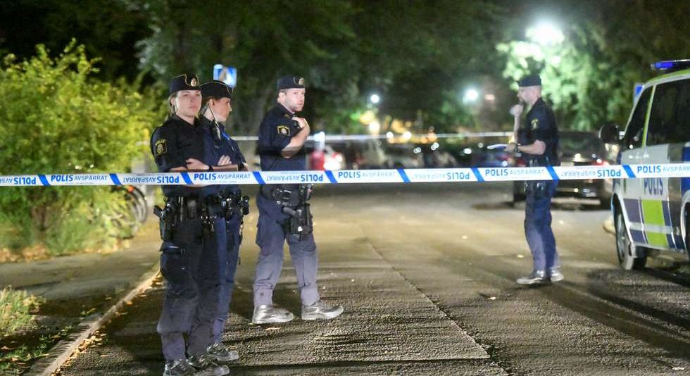 En pågrepet etter funn av mistenkelig gjenstand i Stockholm - smp.no En pågrepet etter funn av mistenkelig gjenstand i Stockholm - smp.no