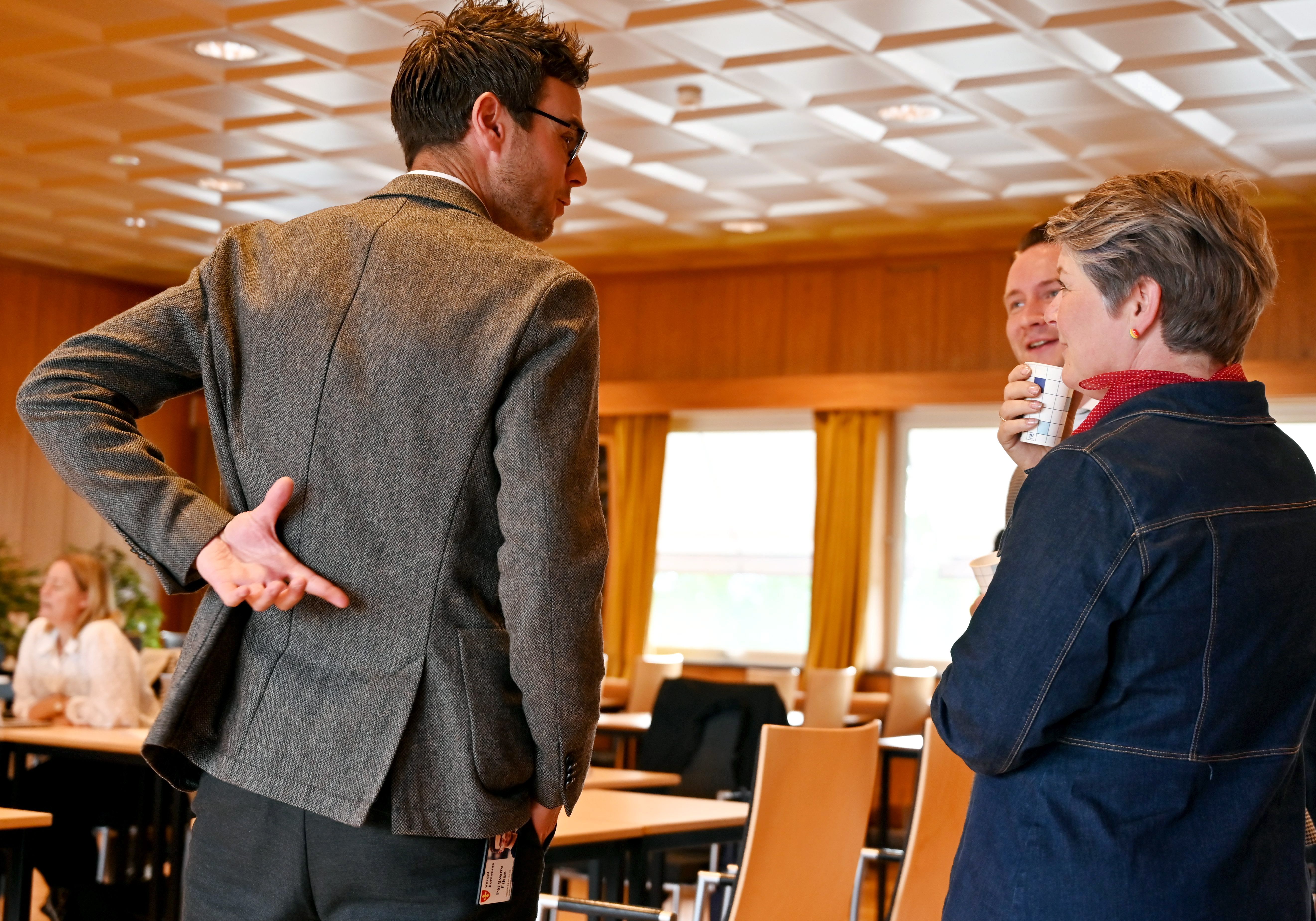 Heier på med 1,2 millioner kroner: – Trengs tunge muskler i ...