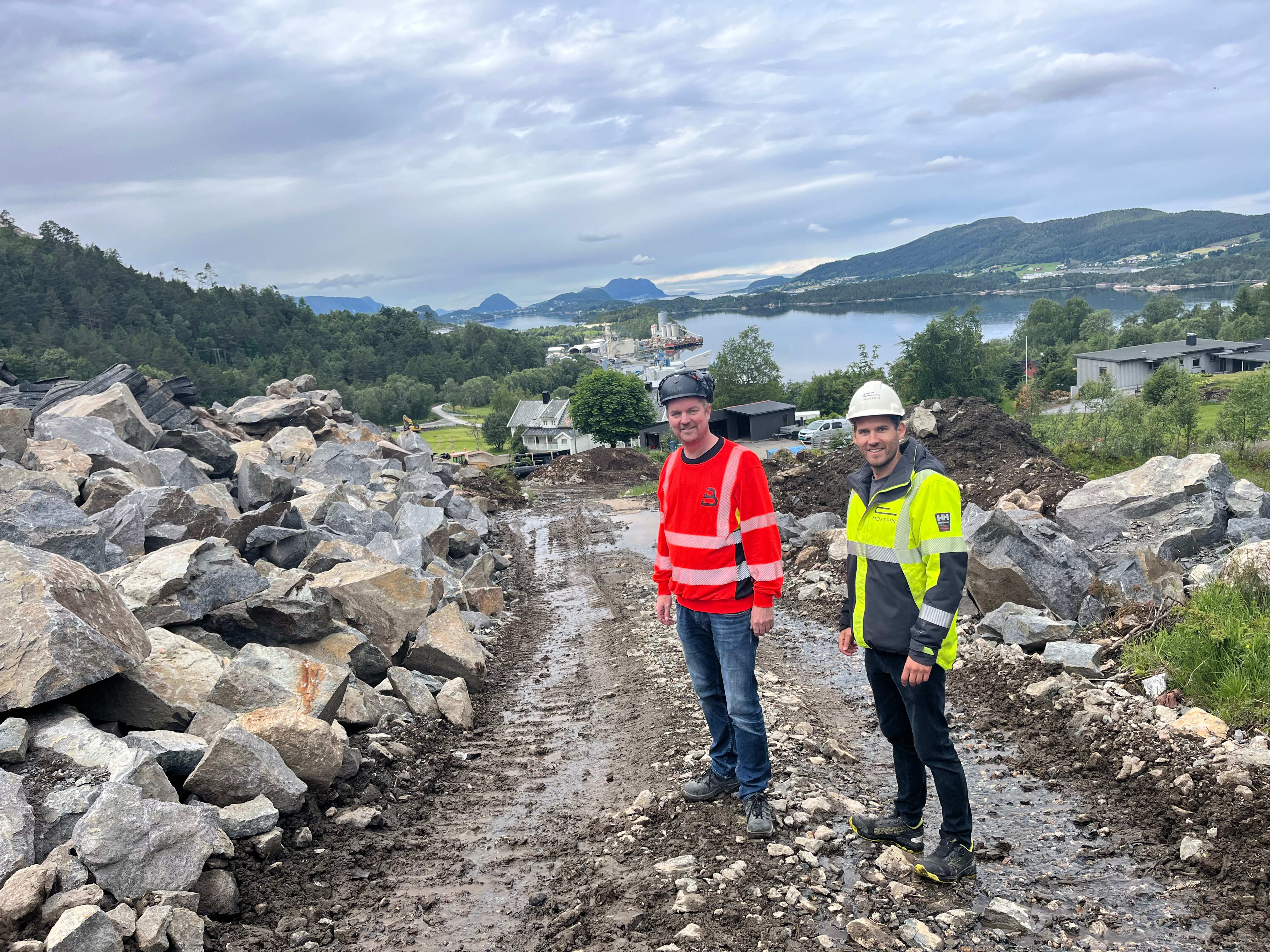 Bygger fylkets største masse­mottak - smp.no