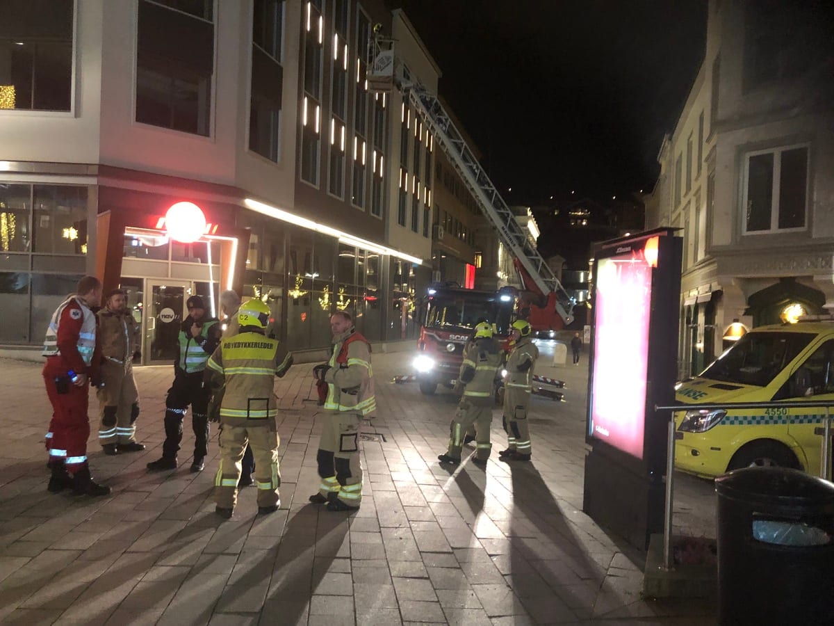 Derfor var det full utrykning i Skien sentrum - varden.no