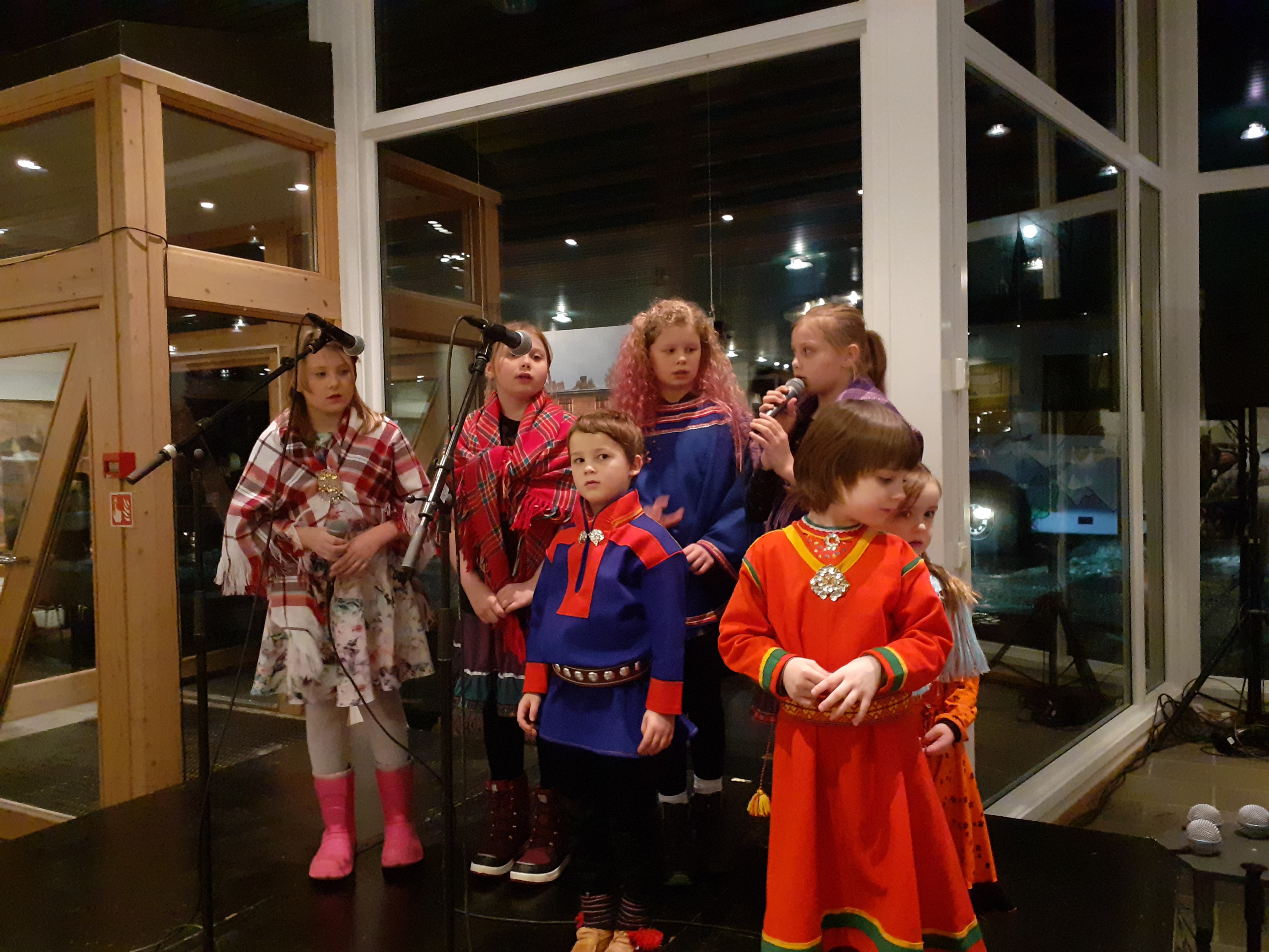 Se bilder fra markeringen av samefolkets dag - ht.no