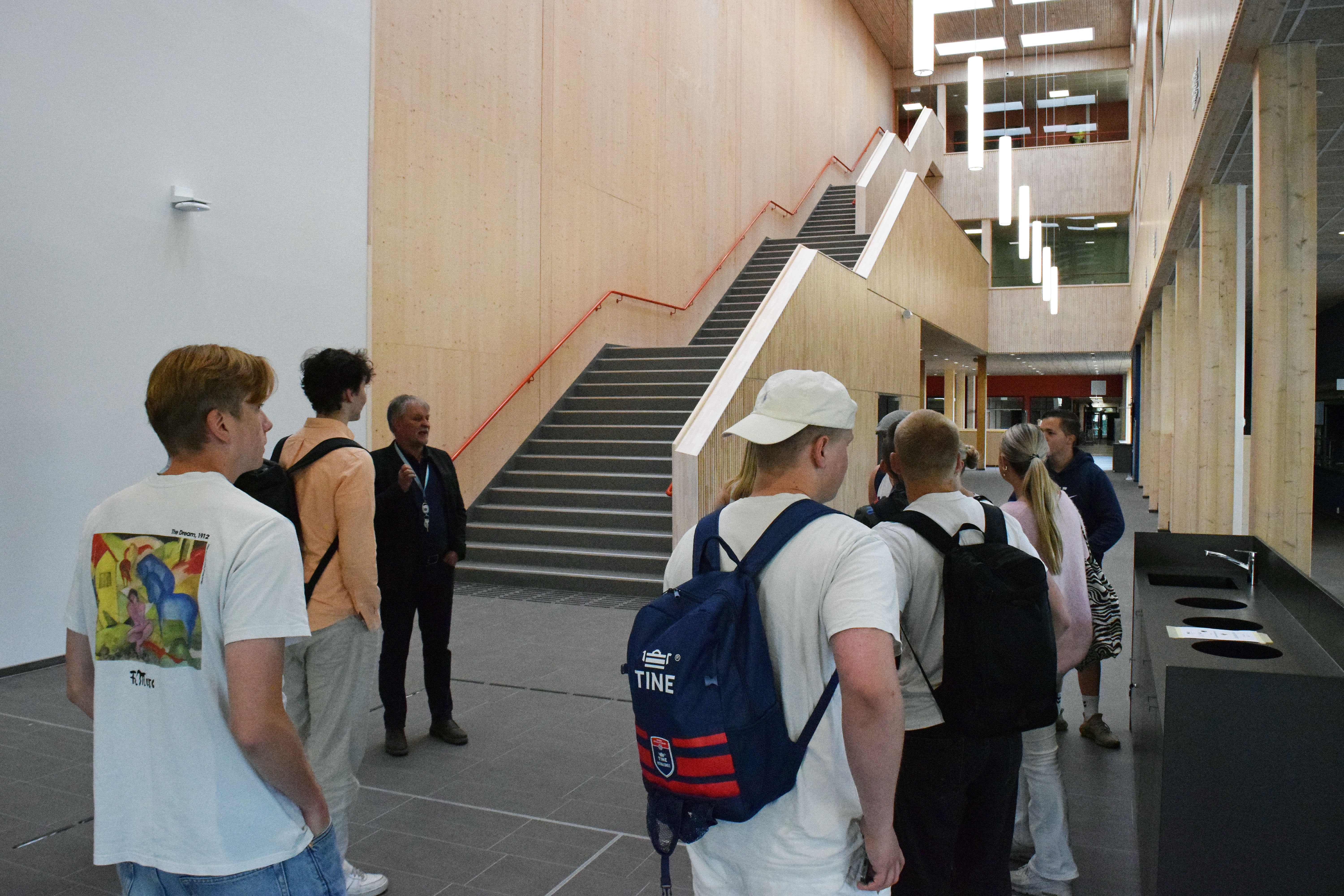 To nye klassar til Askøy VGS - av-avis.no