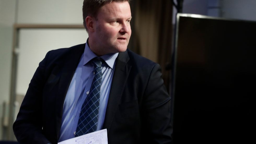 Nakstad om smittetallene: Tegn på at smittetrykket har flatet ut og ... Nakstad om smittetallene: Tegn på at smittetrykket har flatet ut og ...